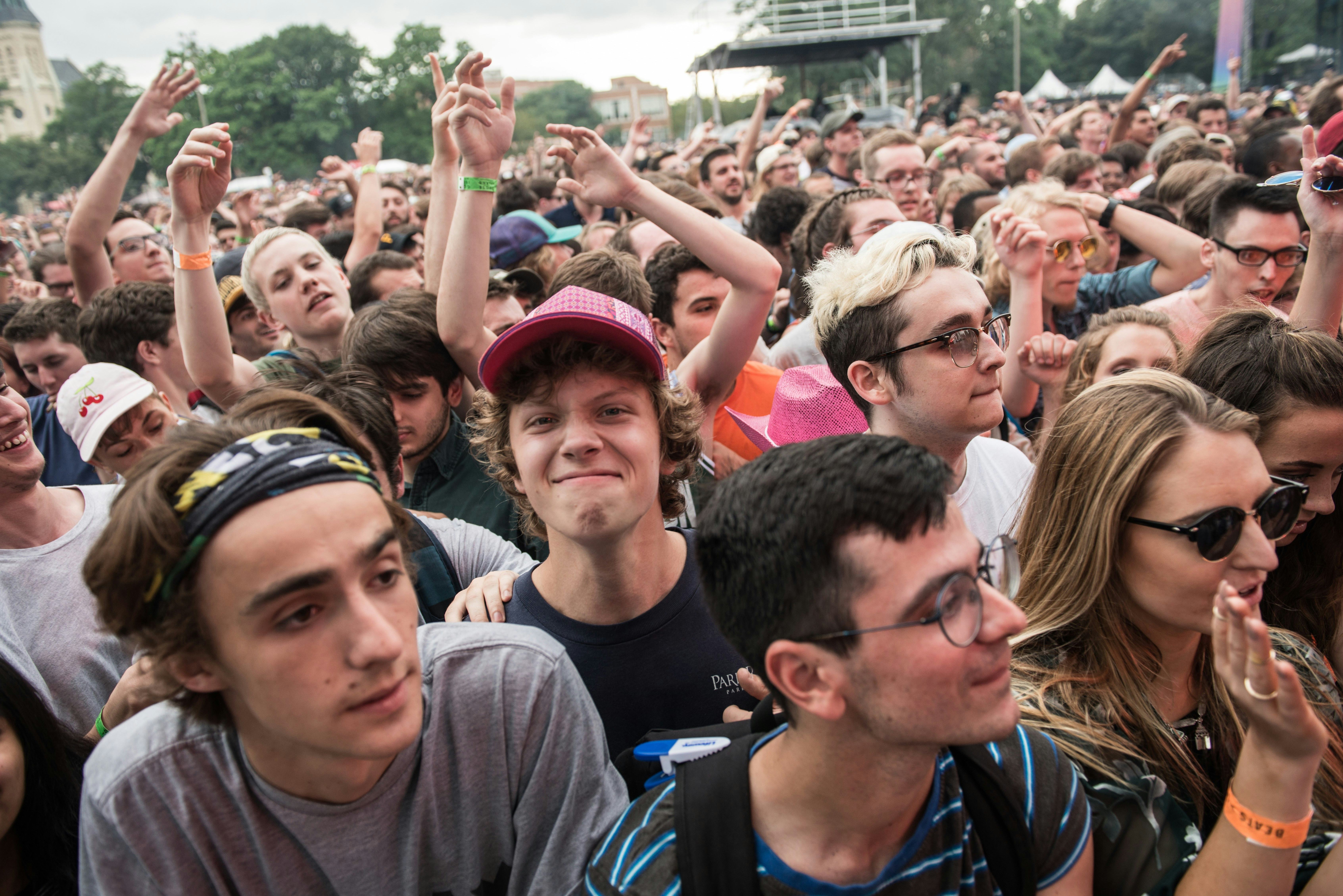 15 Lessons on Effortless Music Festival Style from the People of Pitchfork