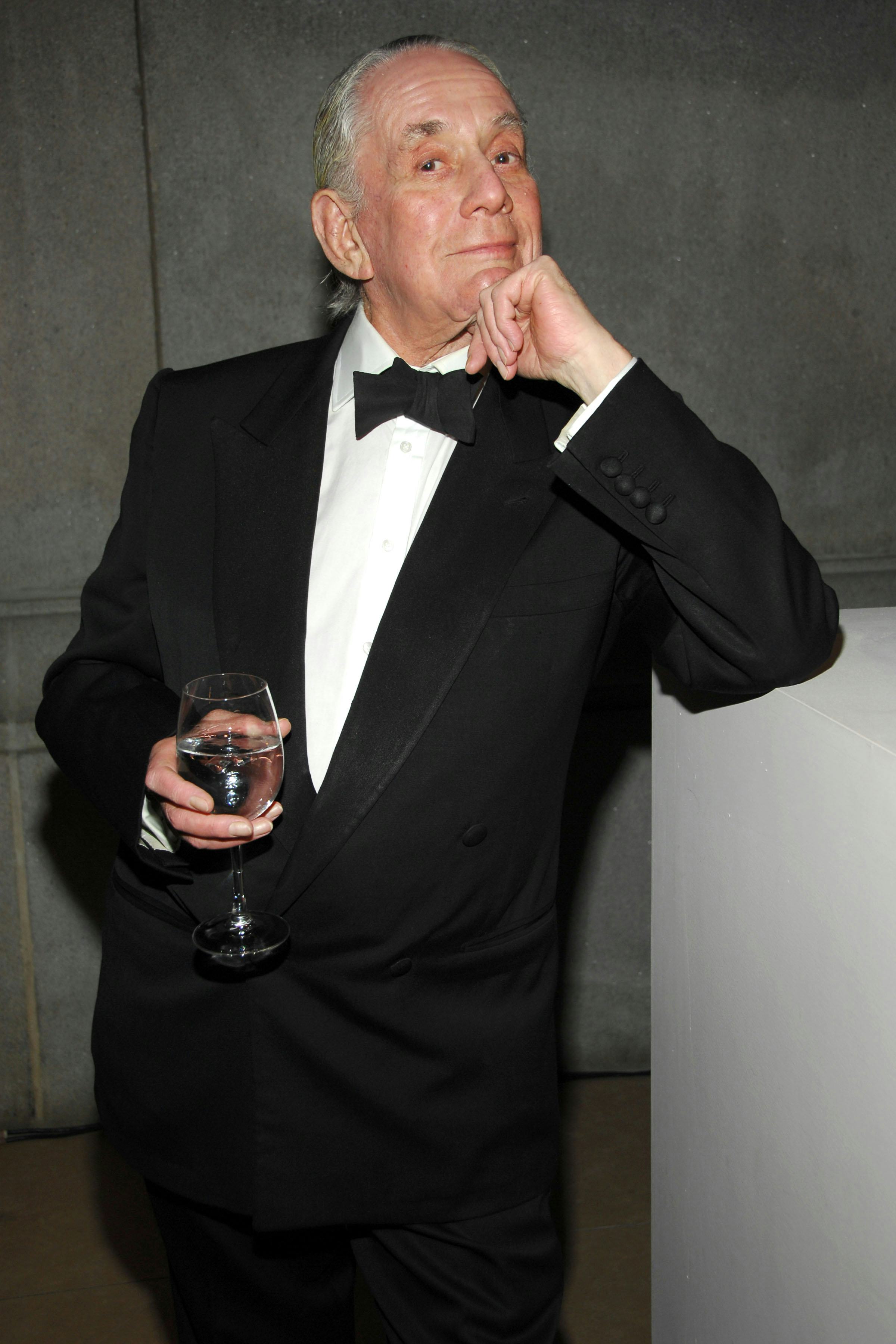 Kenneth Jay Lane, the Costume Jewelry Designer Beloved by Jackie ...