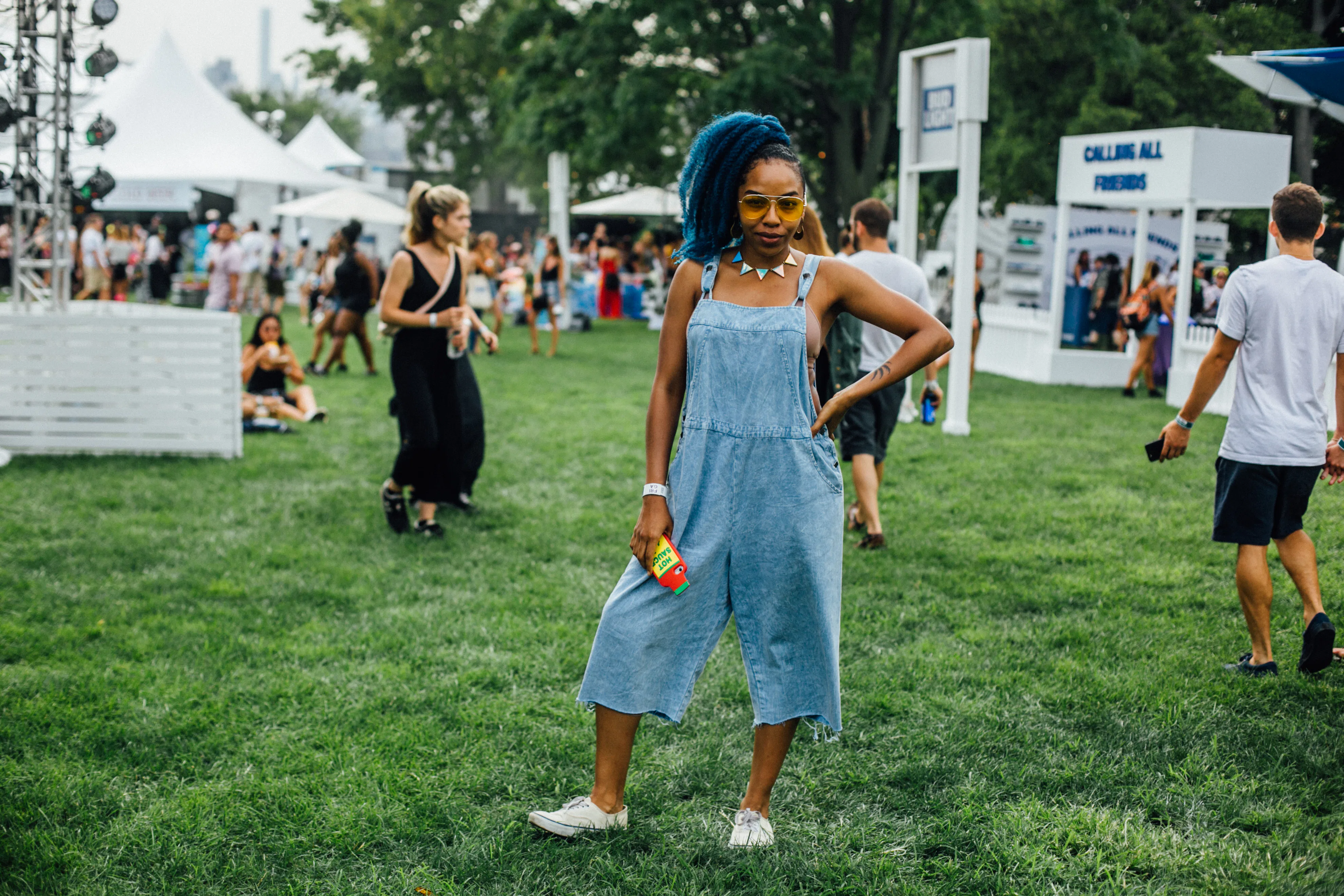 The Boldest Street Style Stars of Panorama Basically Woke Up Like This
