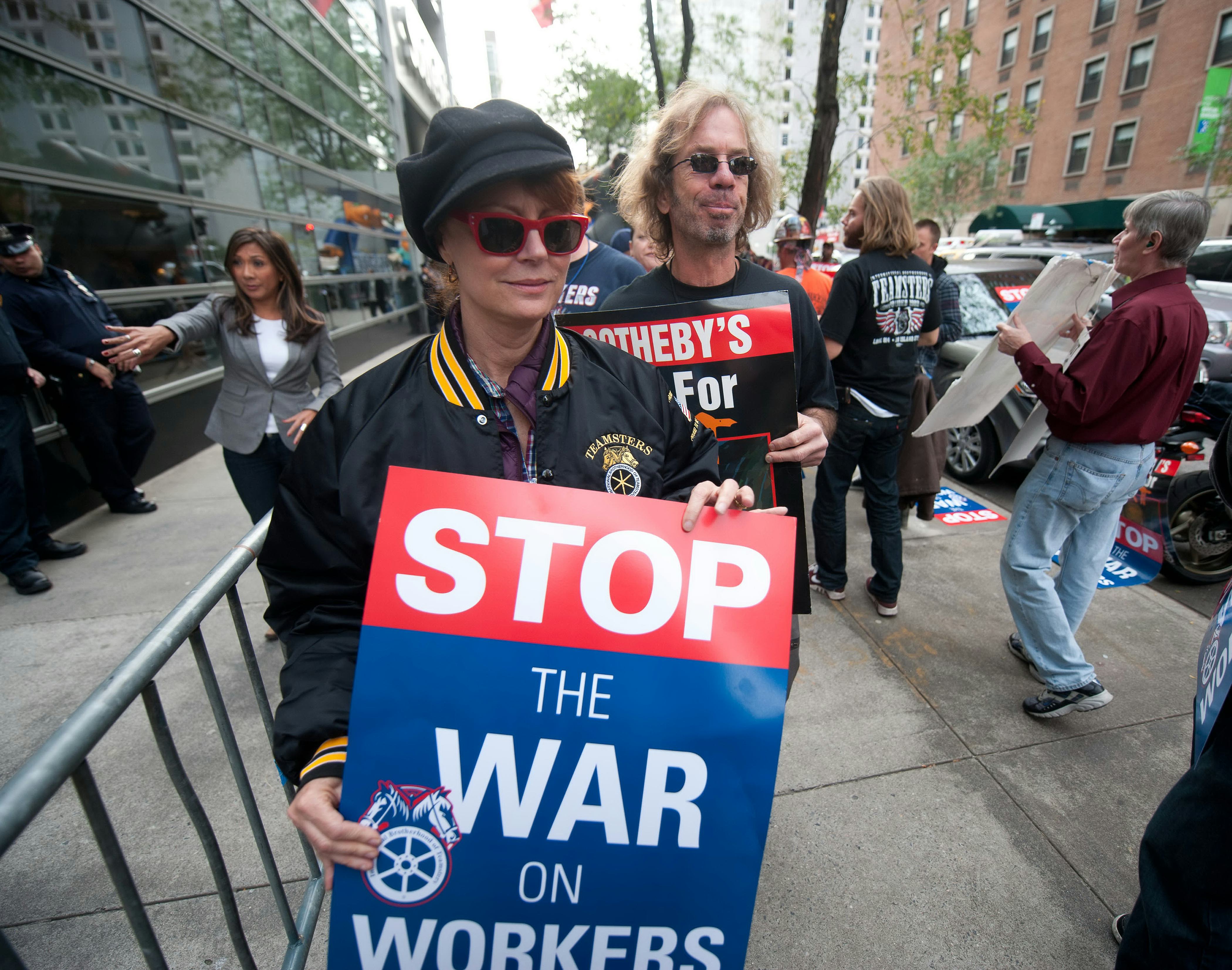 How Celebrities Protest in the Streets: A Visual History of George ...