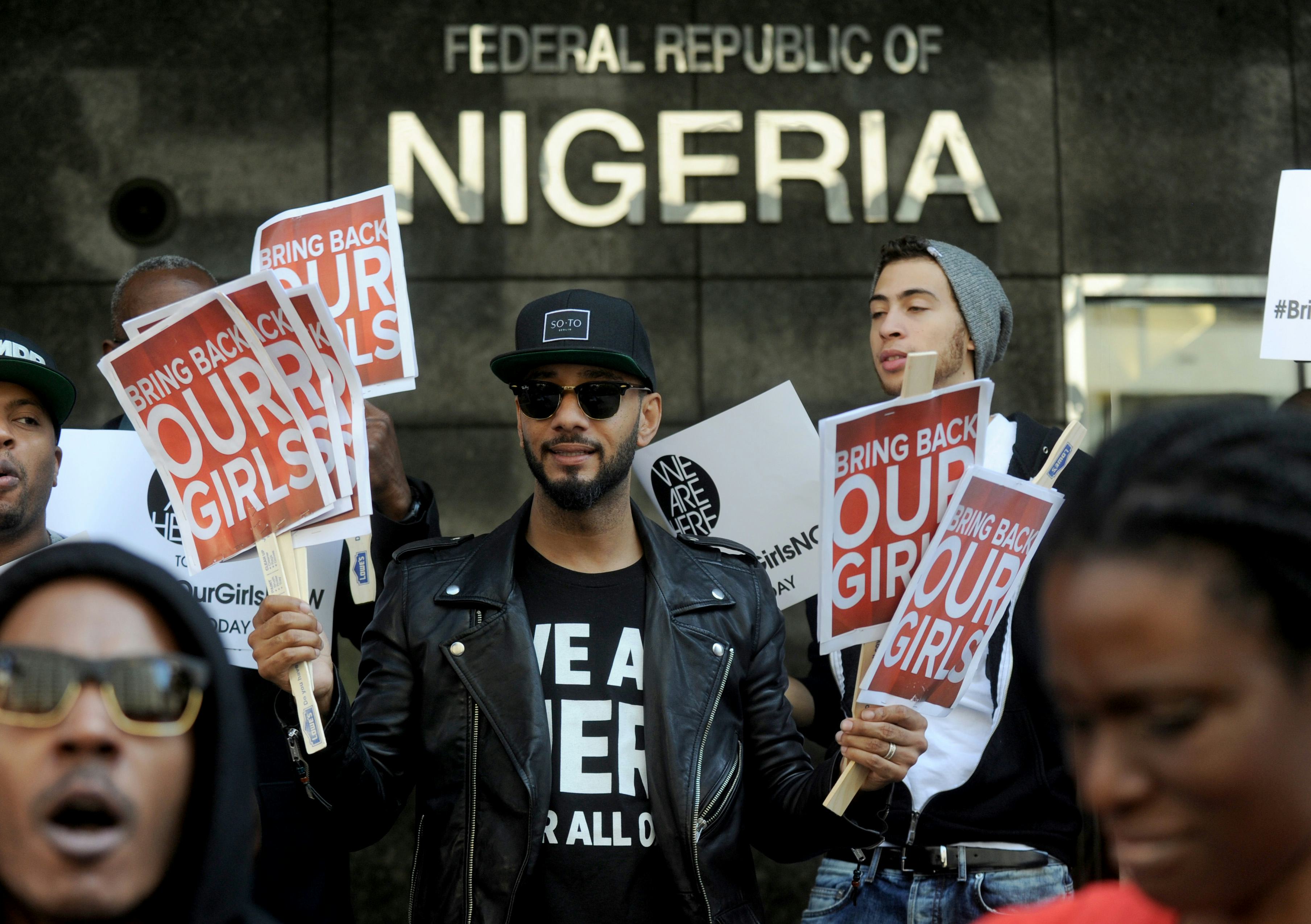 How Celebrities Protest in the Streets: A Visual History of George ...