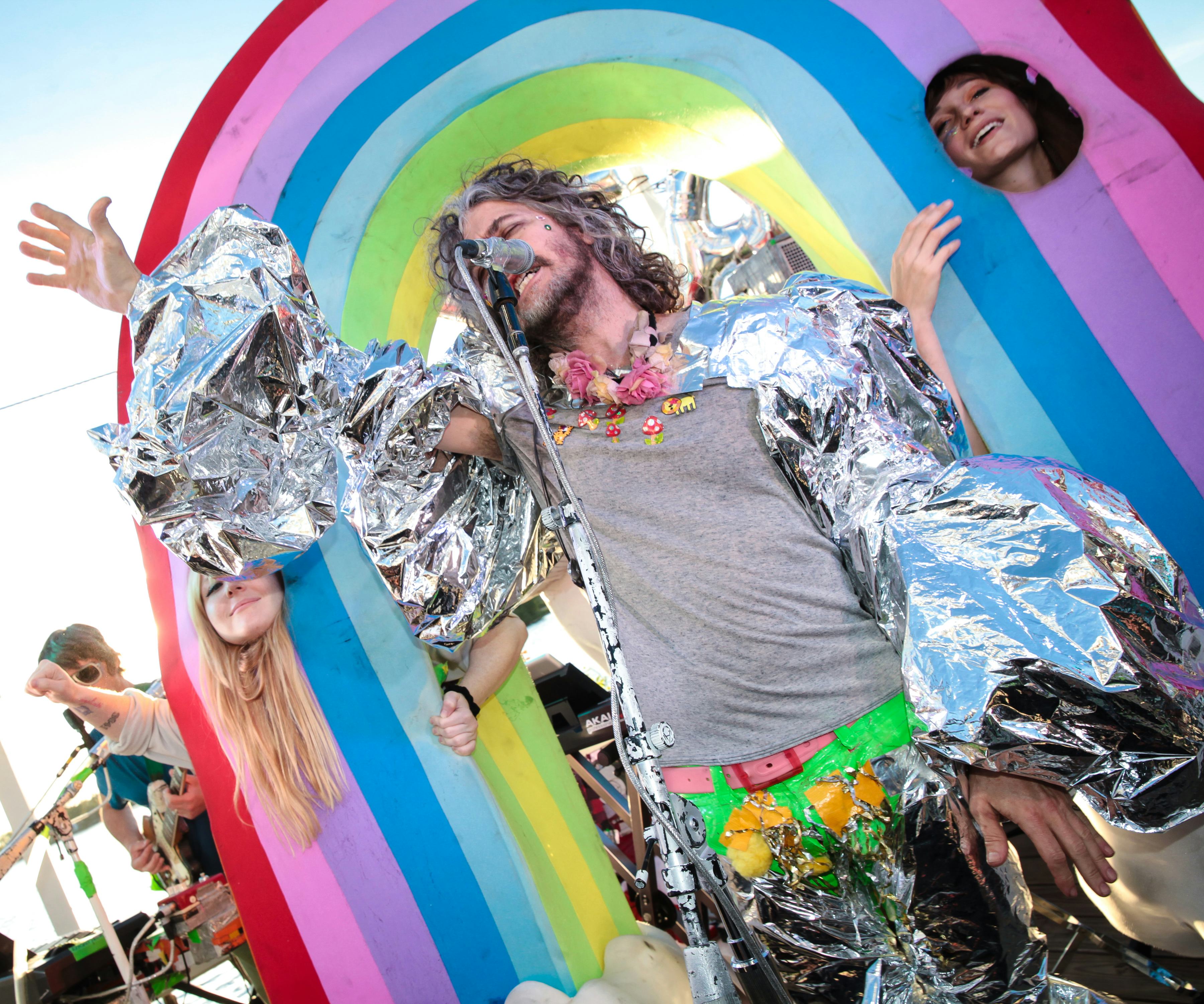 A Look Back at the Wildest, Most Star-Studded Summer Bashes During Surf ...