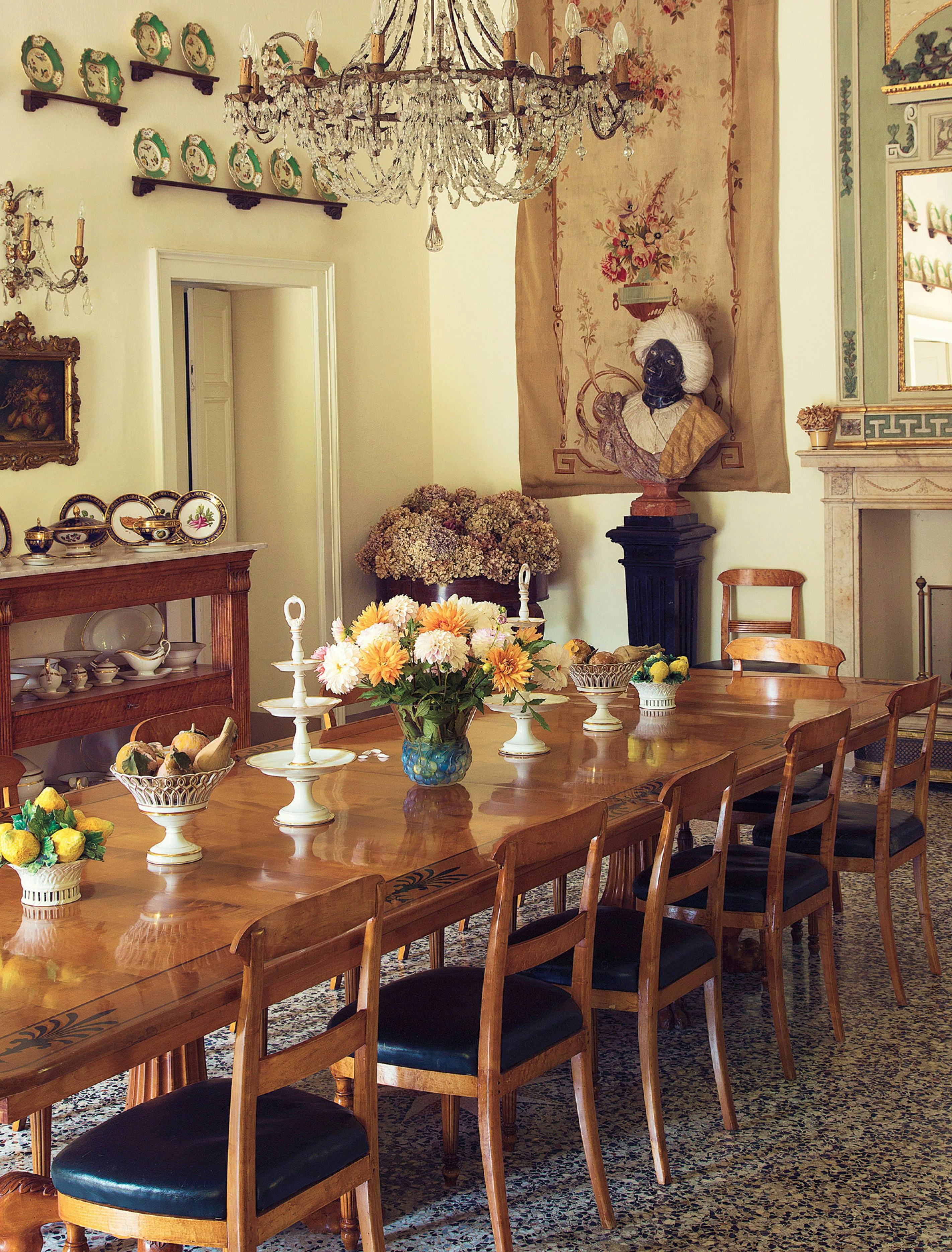 See the Lake Como Estate of One of Italy’s Most Famous Families