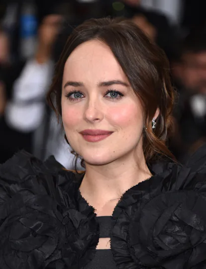 Why Dakota Johnson s Blank Instagram Is A Total Power Move Why Dakota Johnson s Blank Instagram Is A Total Power Move
