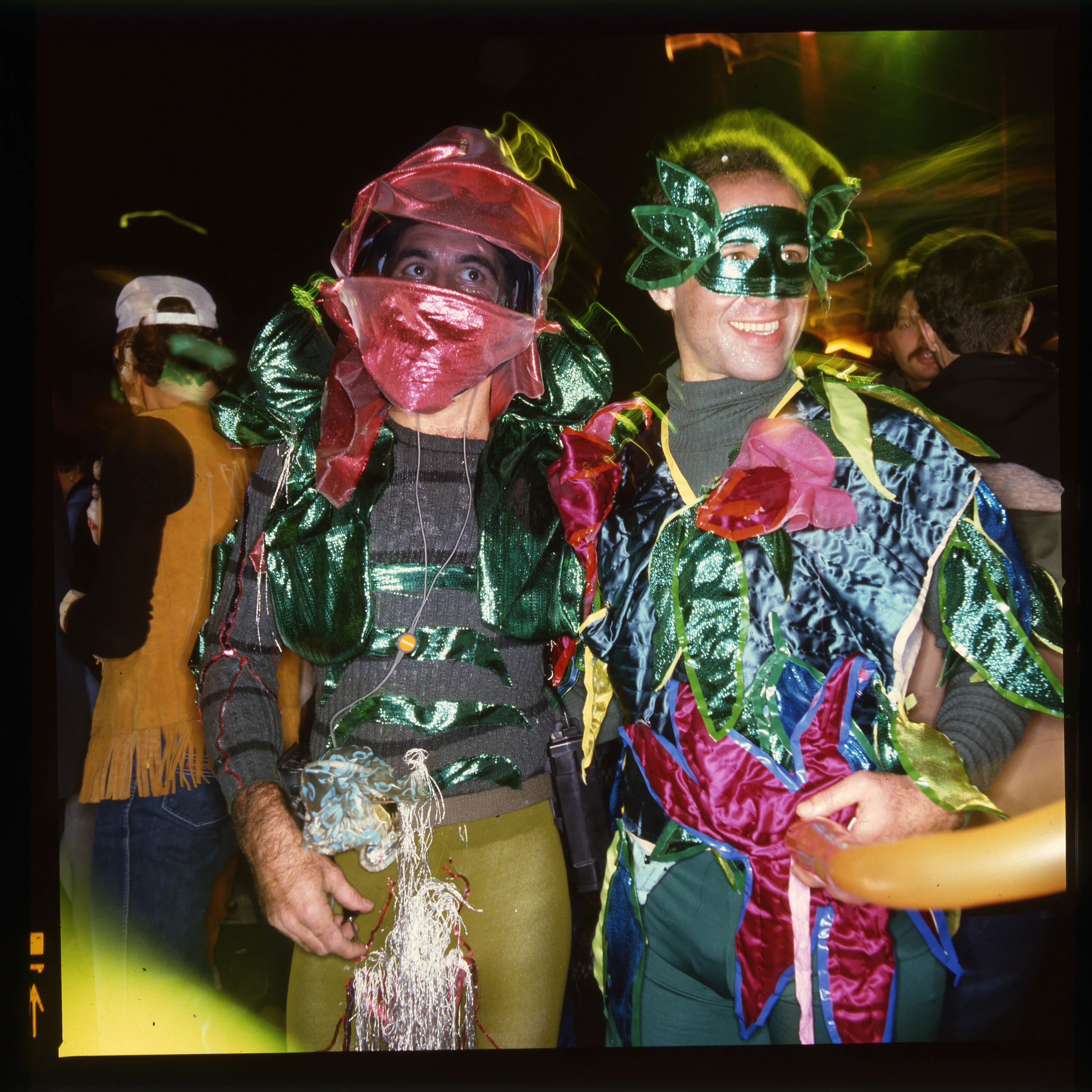 Photographic Proof That New Yorkers’ Halloween Costumes Used to Be ...