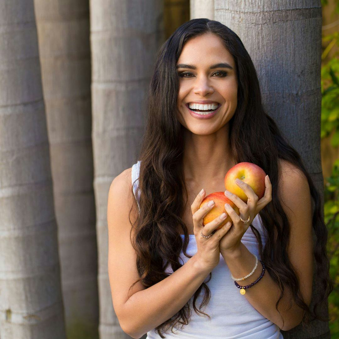 How to Recover From a Thanksgiving Feast, According to A Celebrity ...