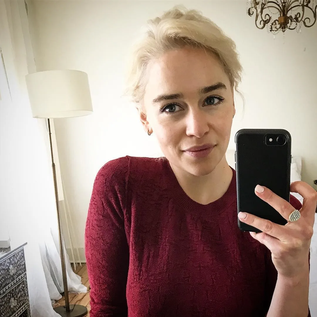Emma Stone’s Hairstylist Explains Why the Perm Is the Ultimate Power ...