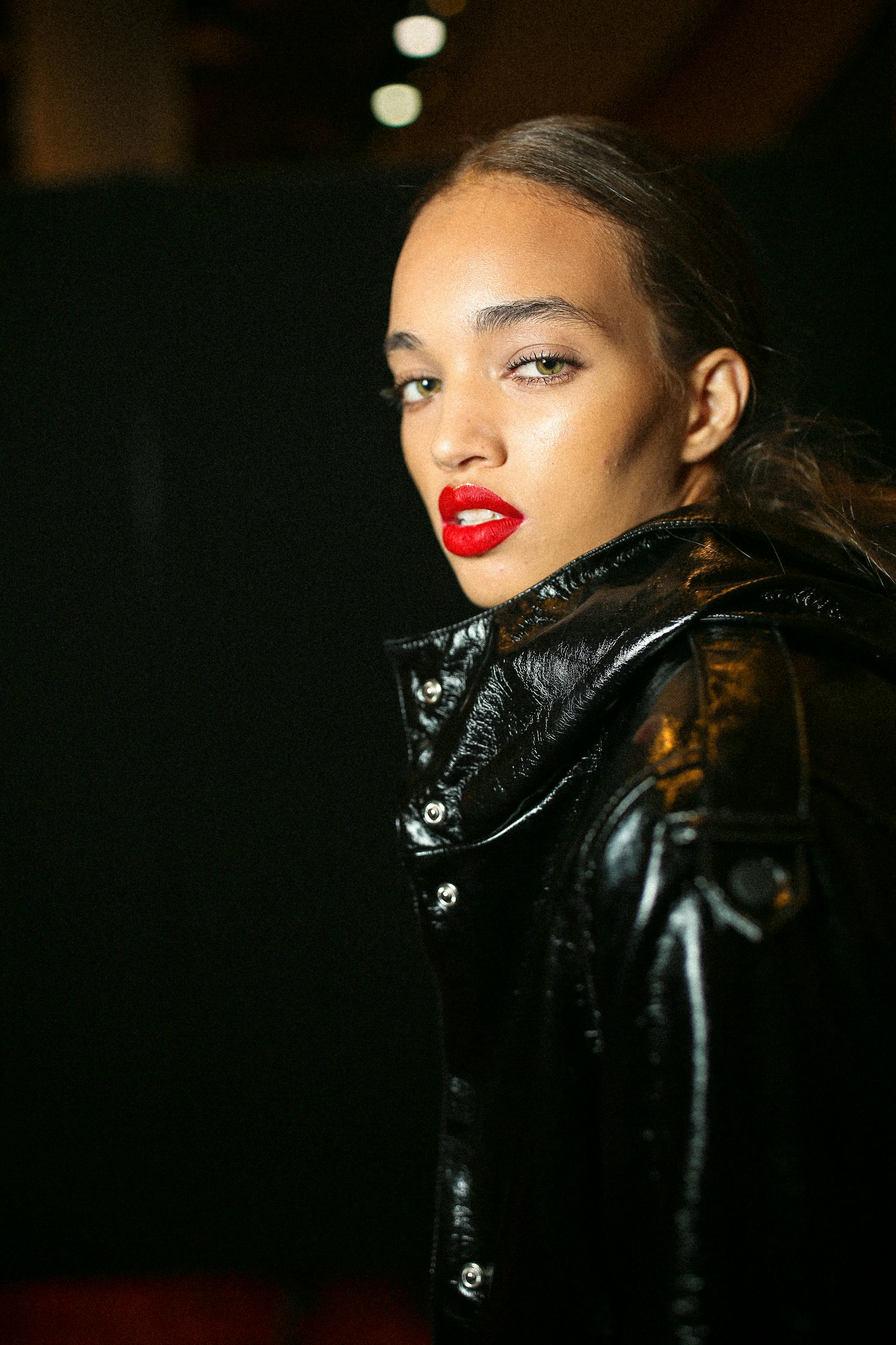 Up Close and Personal with Gigi Hadid, Jourdan Dunn, and More Backstage ...