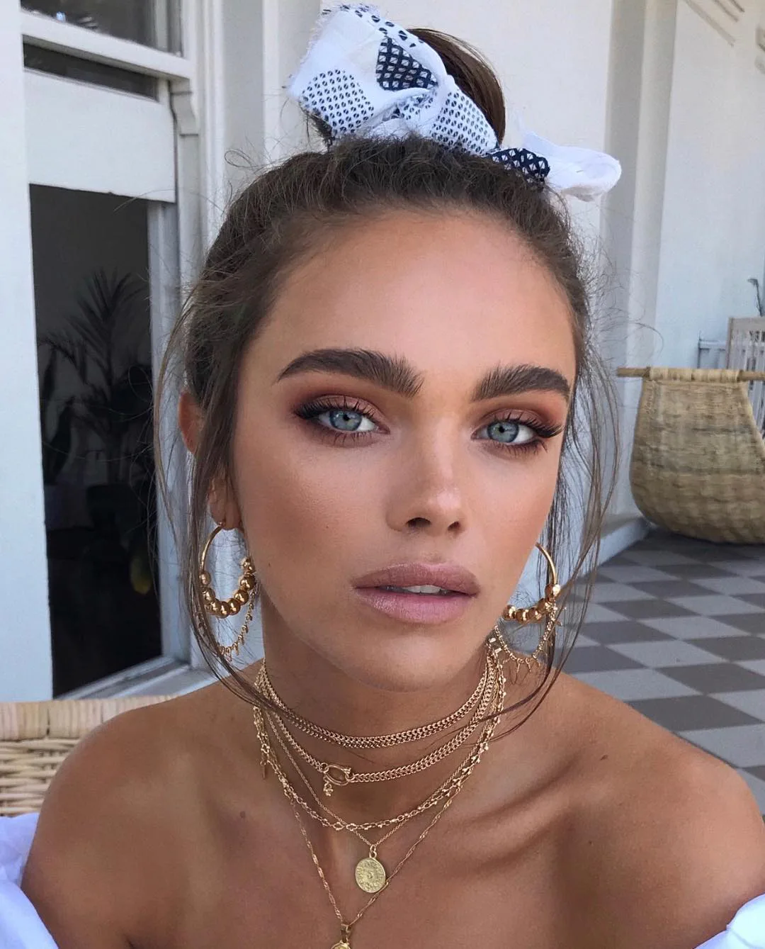 The 4 Beauty Rules to Know For London Fashion Week, According to These ...