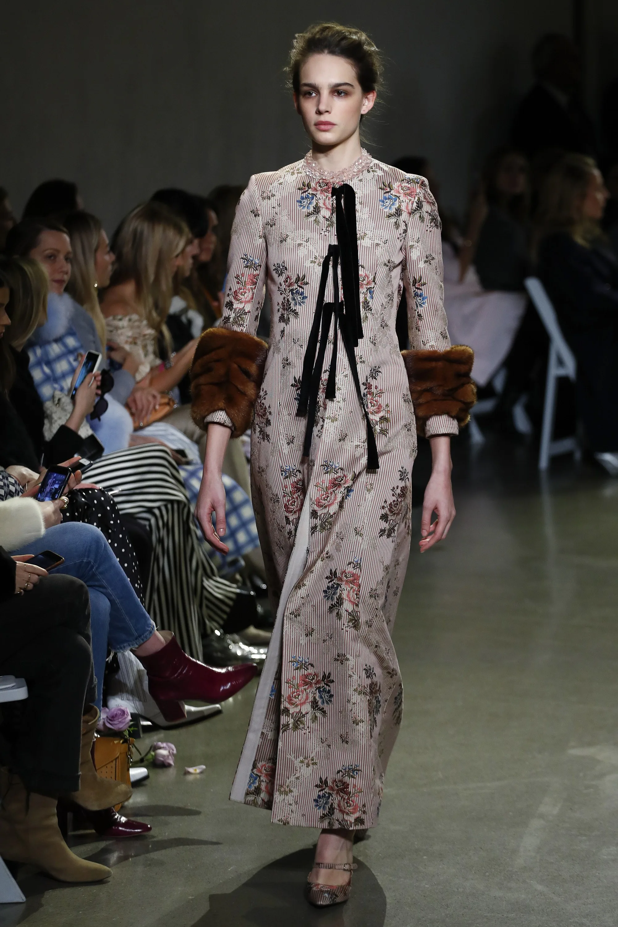 The 13 Biggest Fall 2018 Fashion Trends, From ’80s Mania to Exaggerated ...