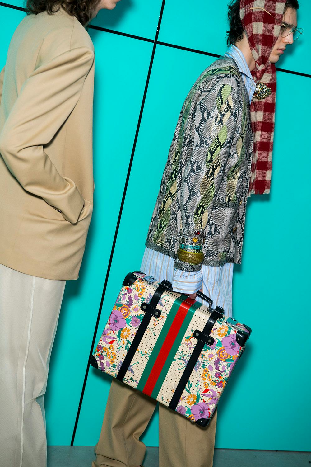 Go Backstage at Gucci’s Fall 2018 Fashion Show, Which Included Dragons ...