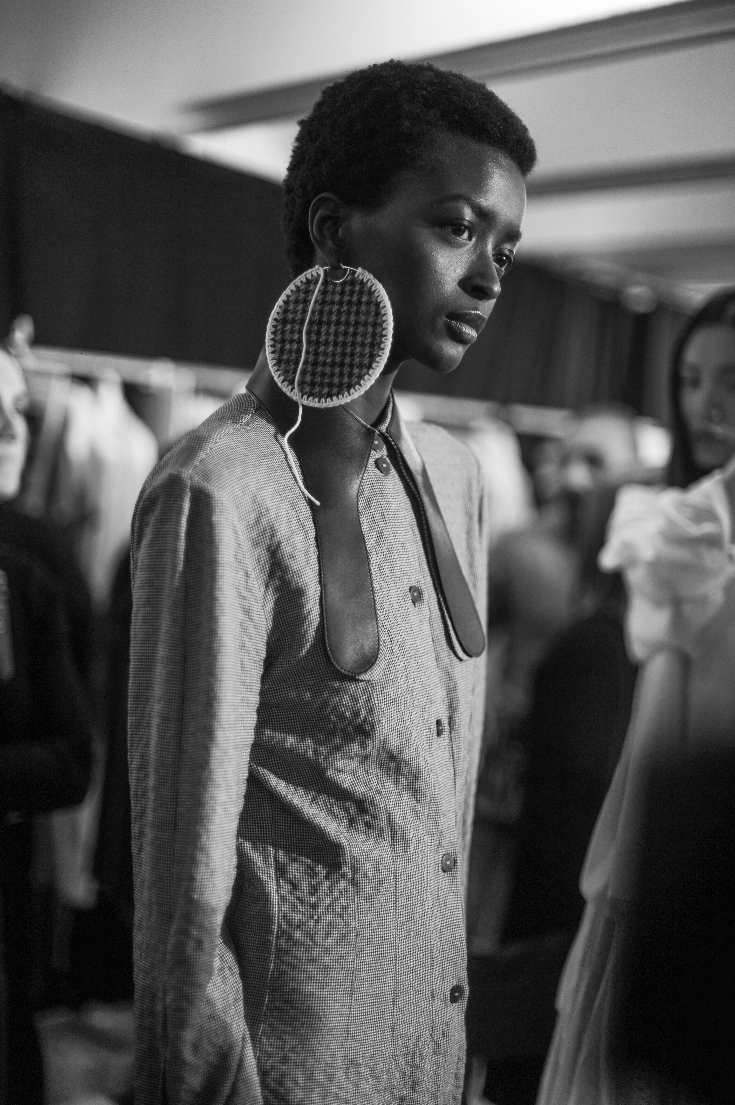 The Best and Most Breathtaking Backstage Moments from Paris Fashion Week