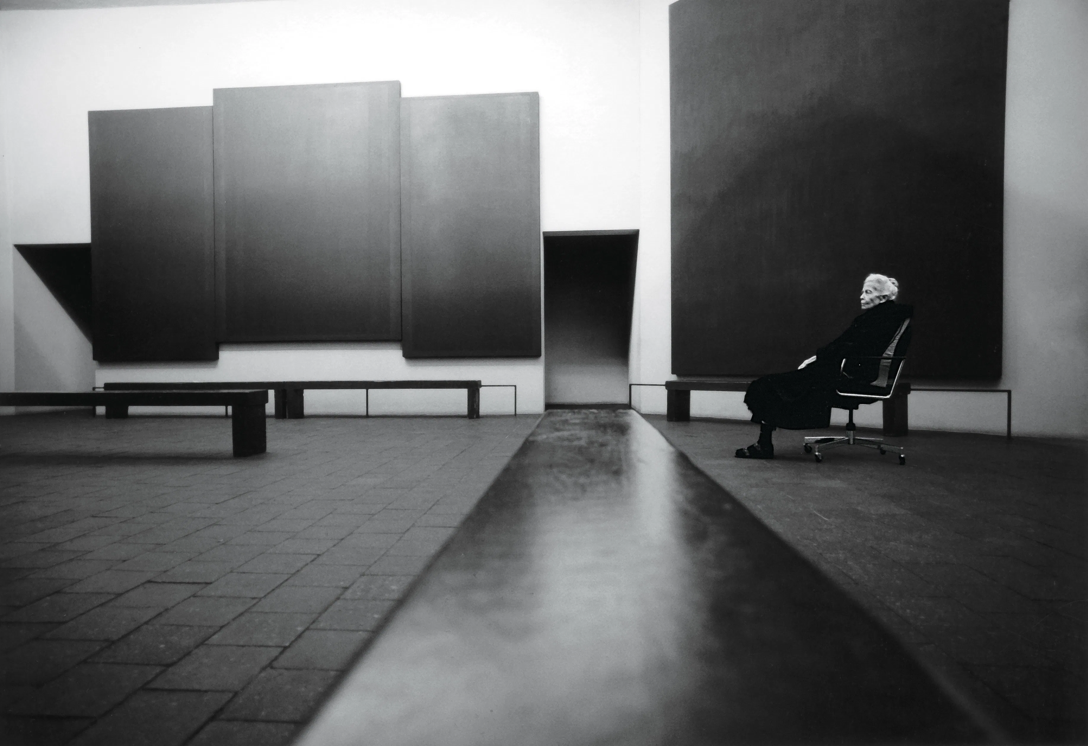 The High Society Love Story Behind Dominique and John De Menil’s ...