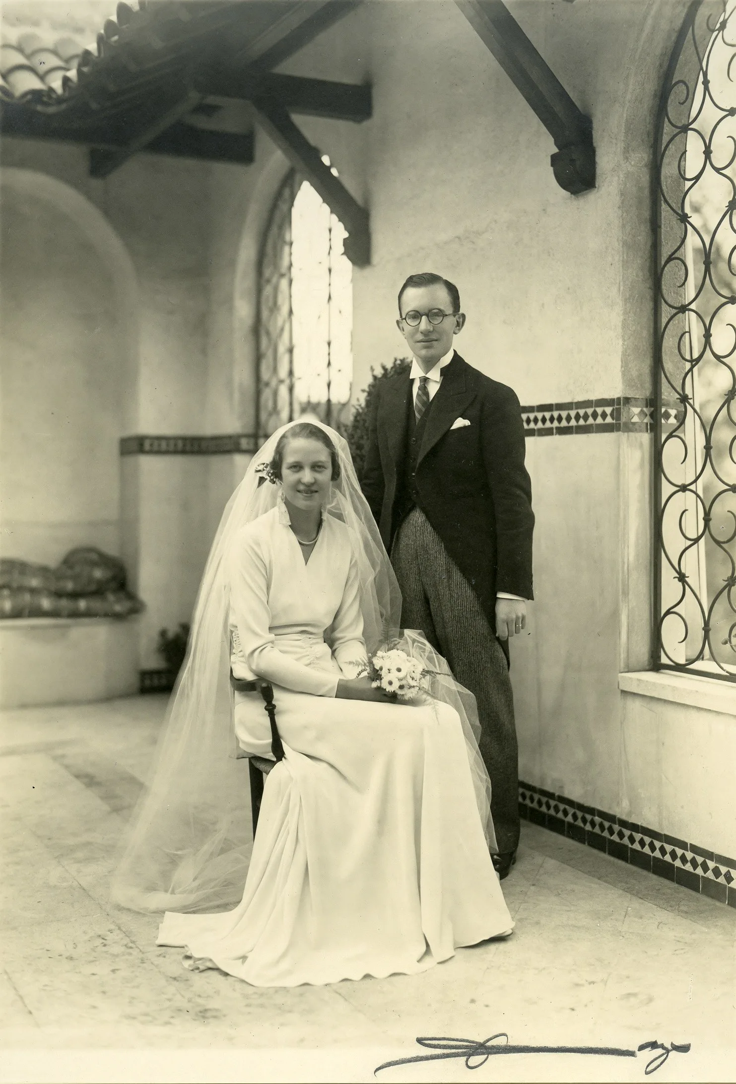 The High Society Love Story Behind Dominique and John De Menil’s ...