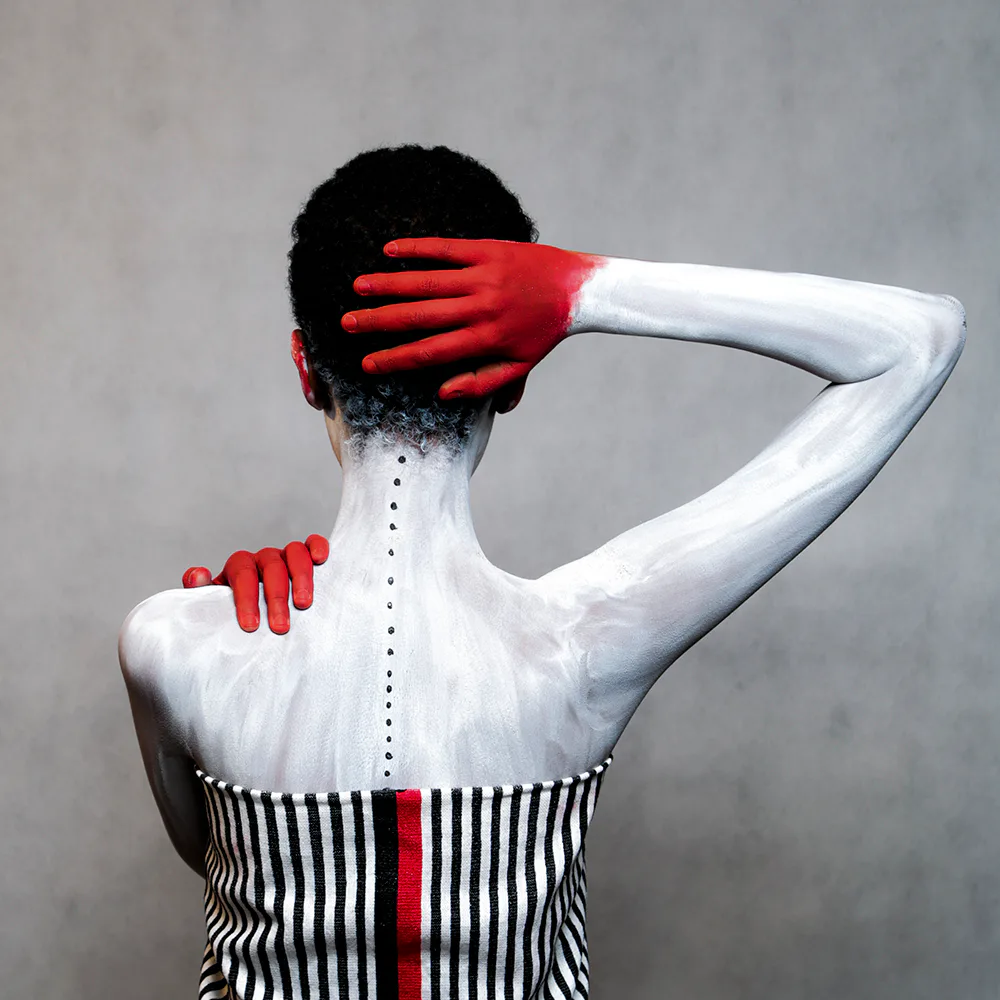 Ethiopian Photographer Aida Muluneh’s Body Painting Pictures Will Stop ...