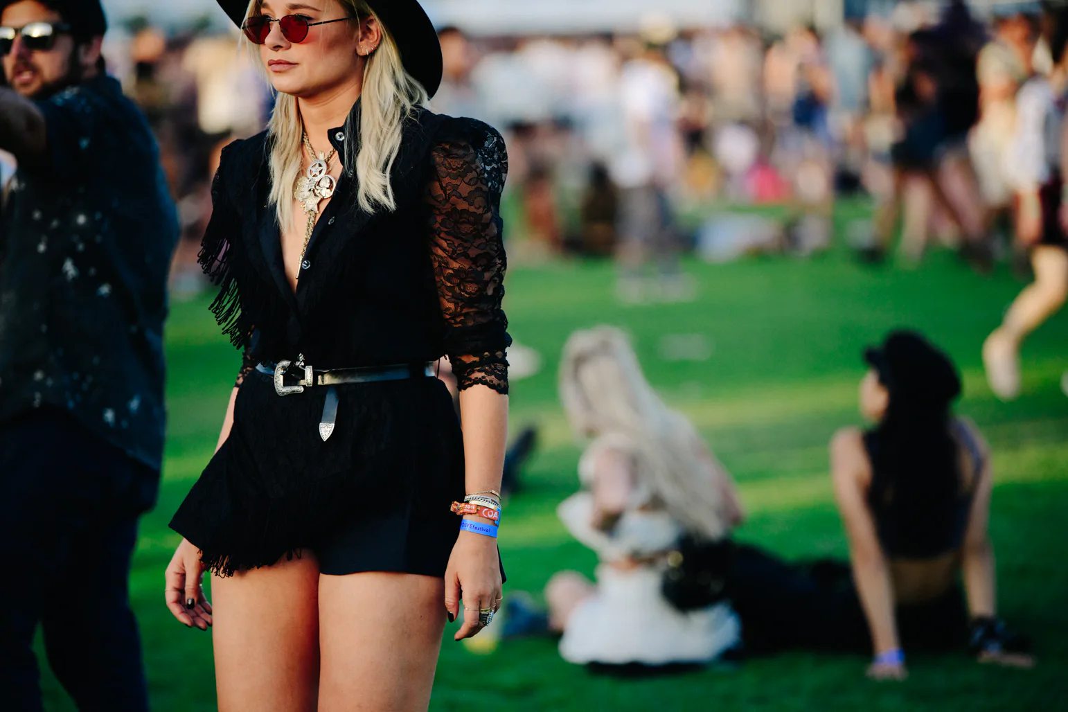 Coachella 2018: See All of the Crop Tops and Neon That Everyone Wore at ...
