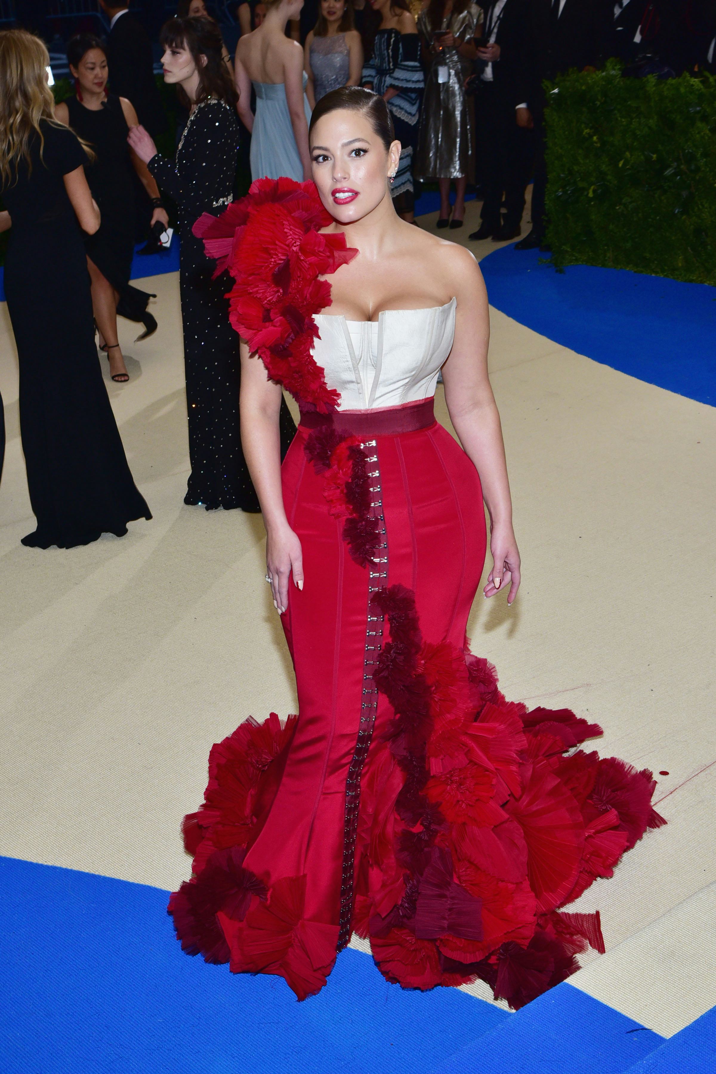 Met Gala: See What 30 Supermodels, From Kate Moss to Kendall Jenner ...