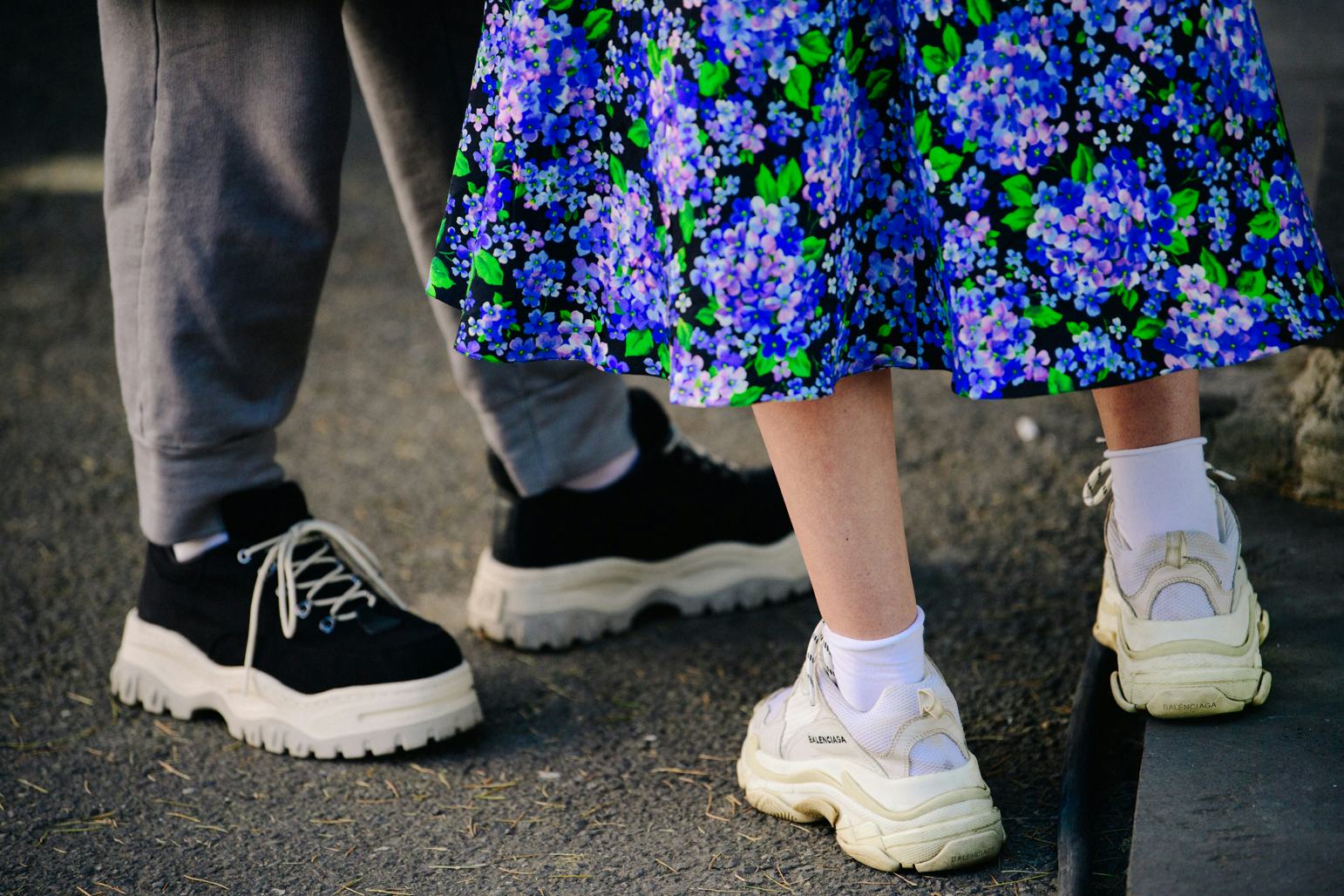 Tbilisi Street Style Proves That ’90s Looks Are Here to Stay