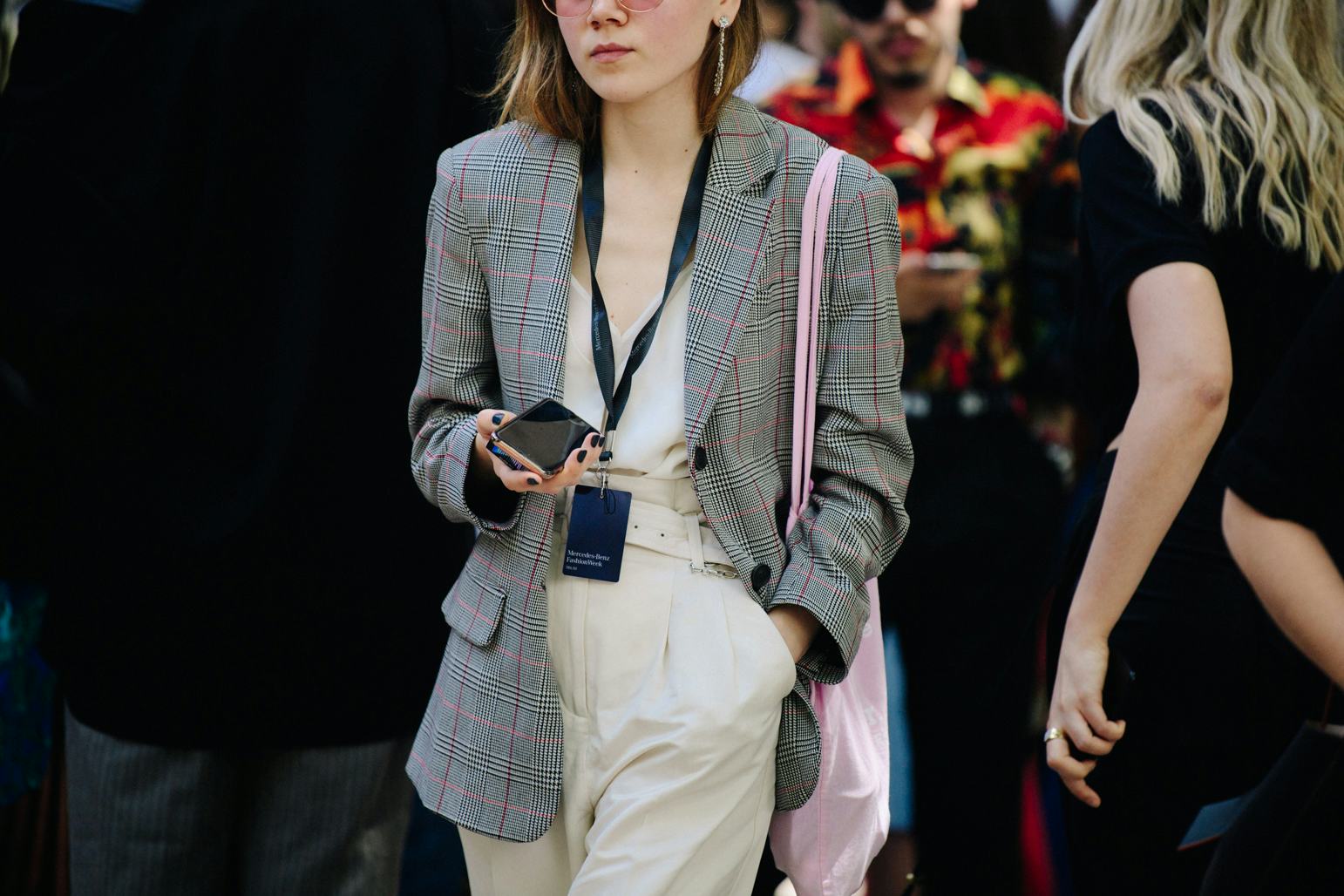 Tbilisi Street Style Proves That ’90s Looks Are Here to Stay