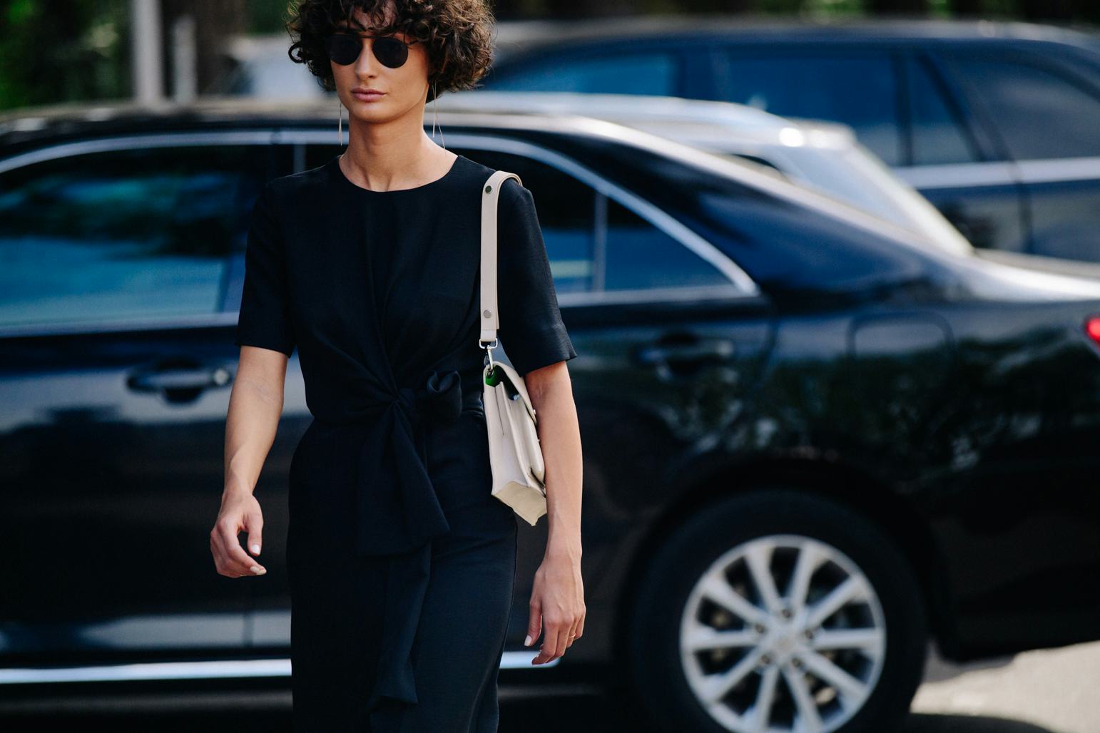 Tbilisi Street Style Proves That ’90s Looks Are Here to Stay