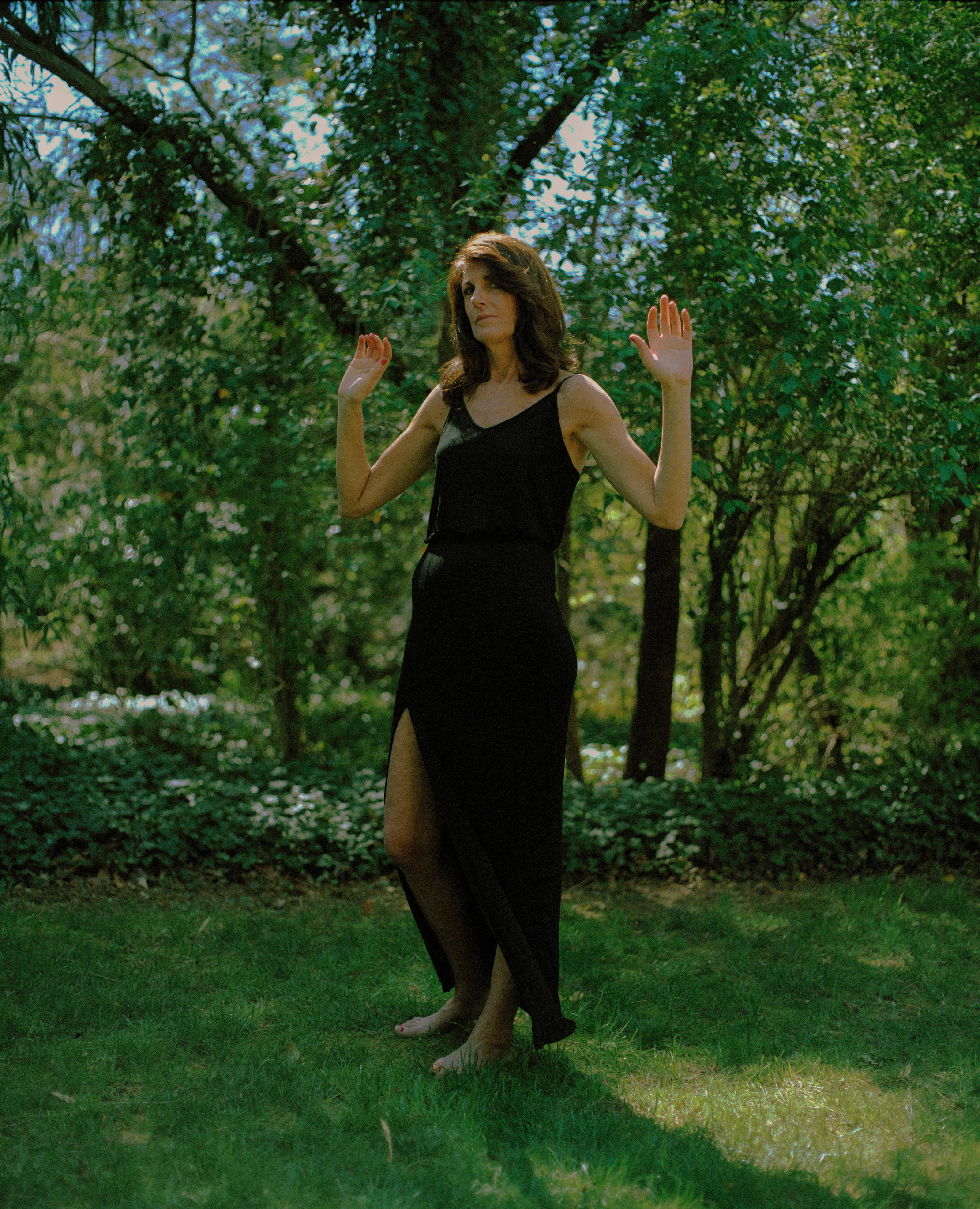 27 Photographers’ Portraits of Their Moms, From Loving to Unapologetic