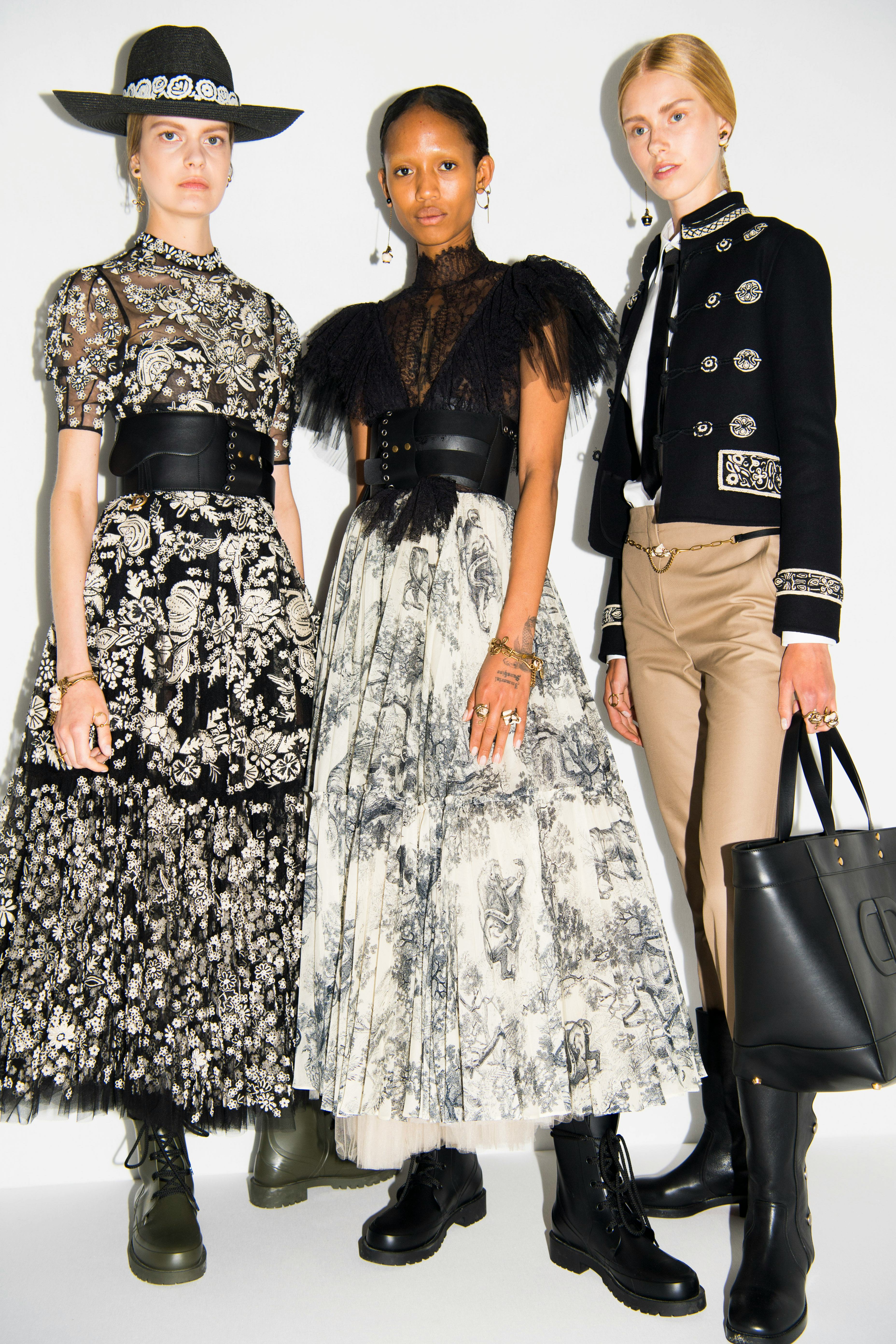 Pouring Rain, Dancing Horses, and Female Rodeo Riders: Go Inside the ...