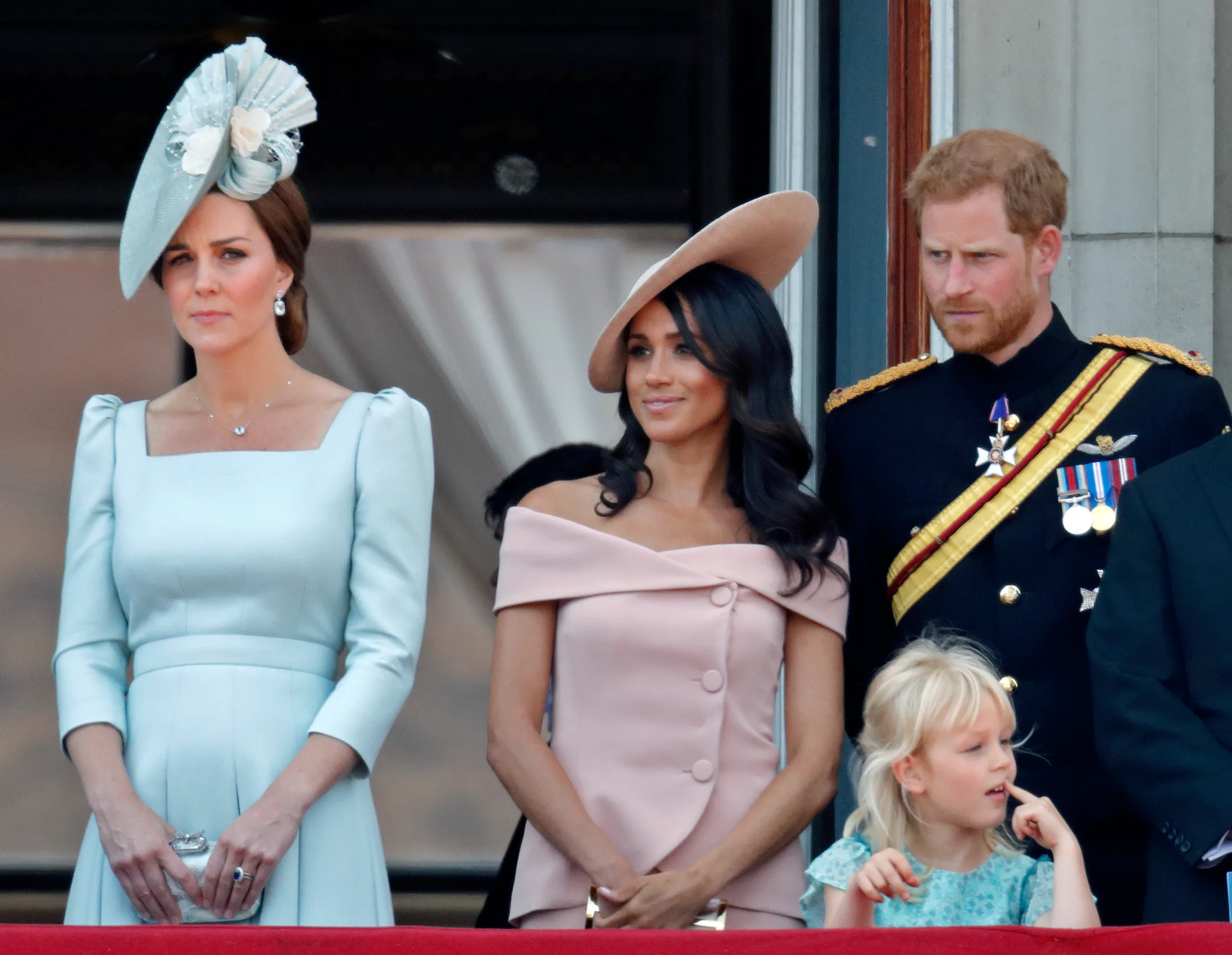 Queen Elizabeth, Lone Voice of Reason, Has Reportedly Had Enough of All ...