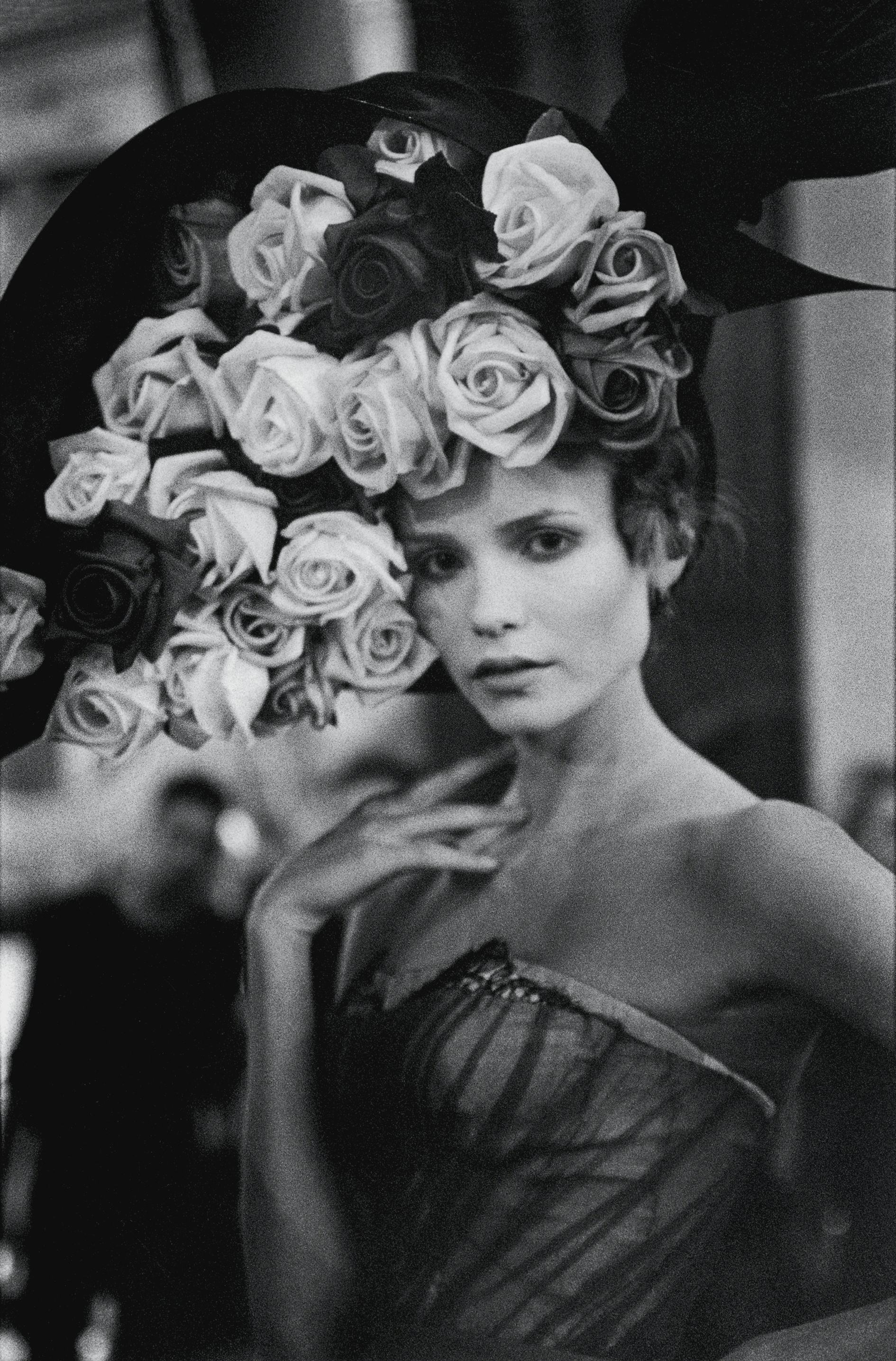 Backstage With Alexander McQueen, During His Most Up-Close and ...