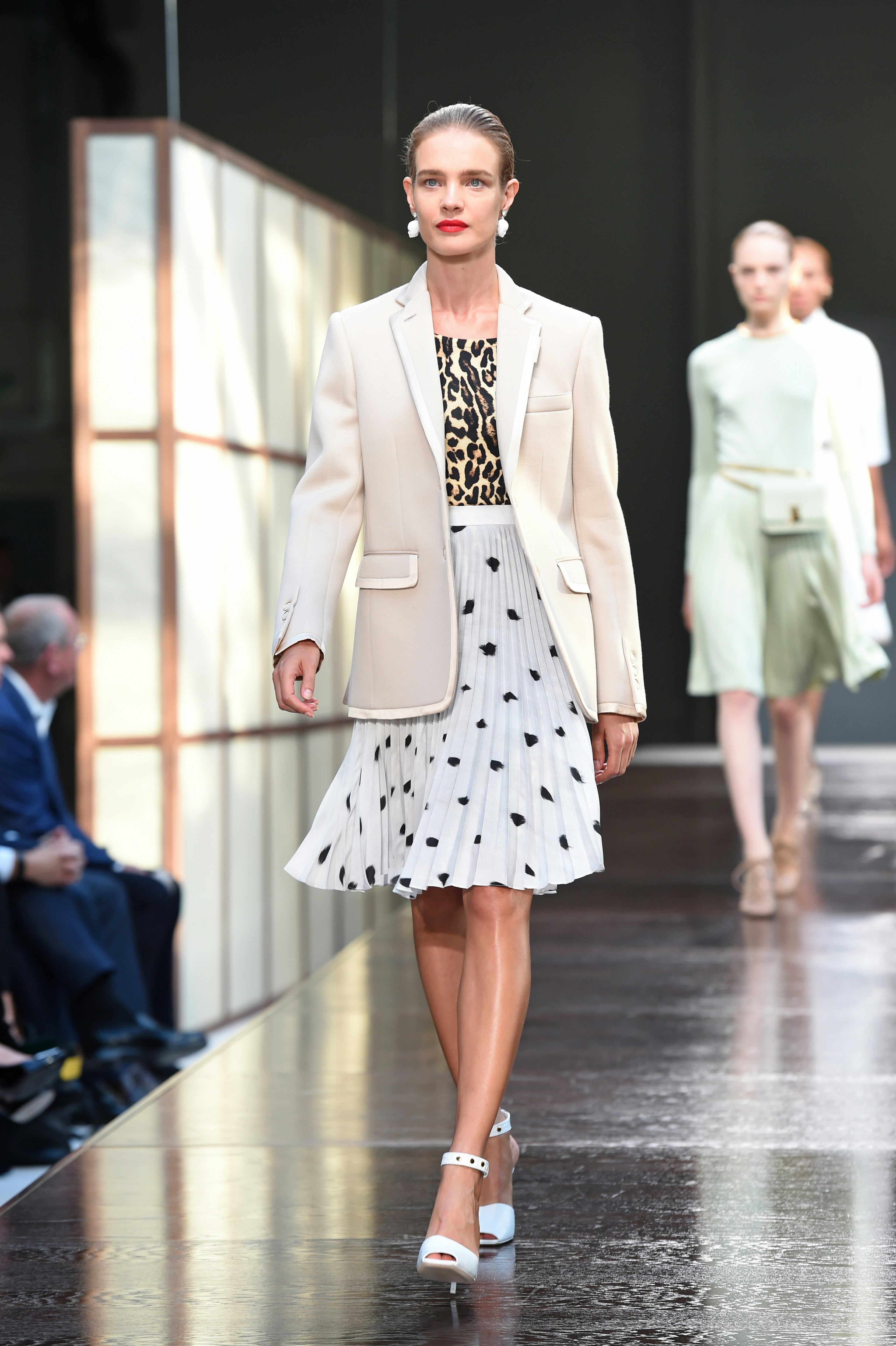 All of the Supers and ’90s Models Who Ruled the Spring 2019 Runways ...