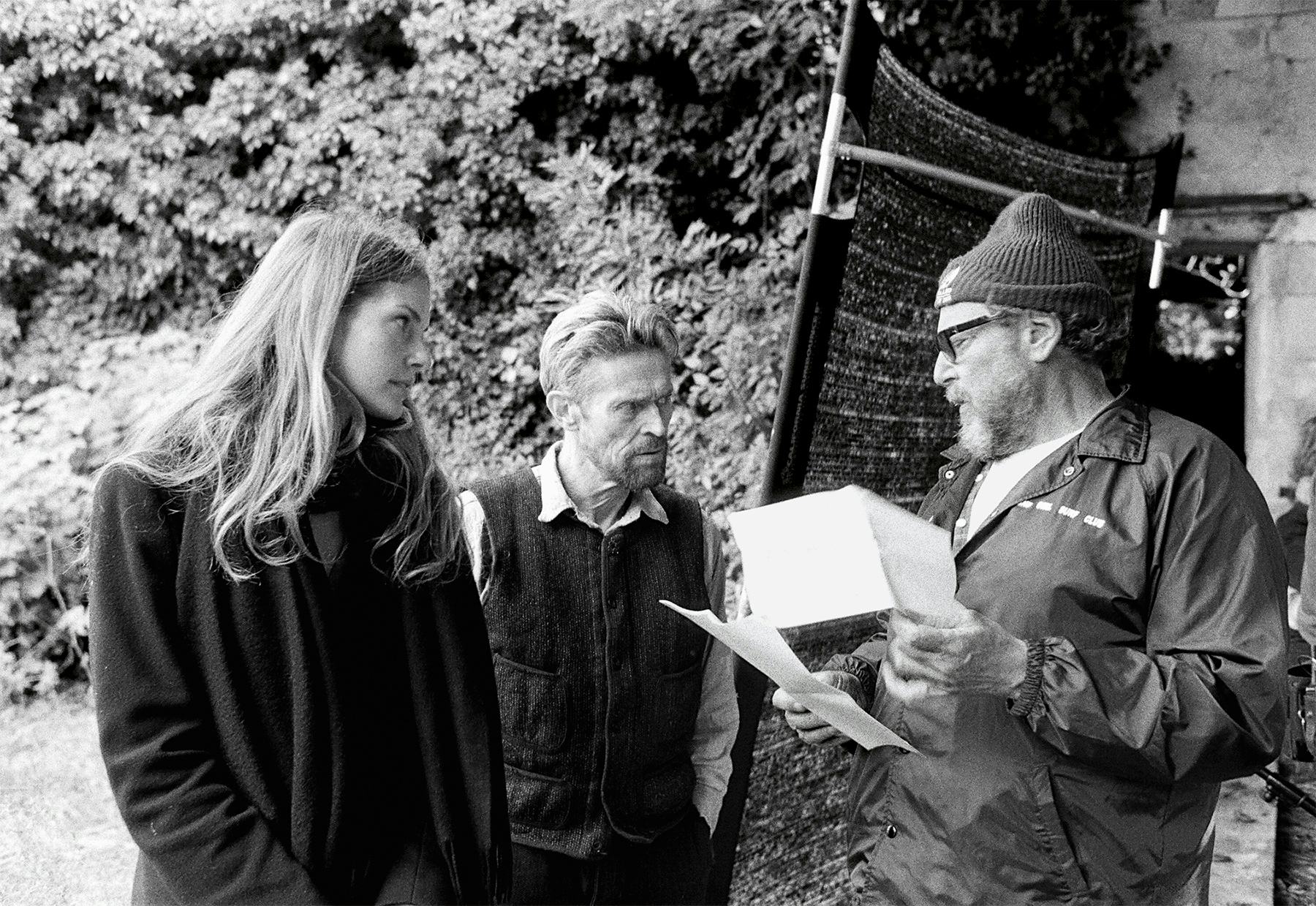 At Eternity’s Gate: Julian Schnabel Explains His Vincent Van Gogh Movie ...