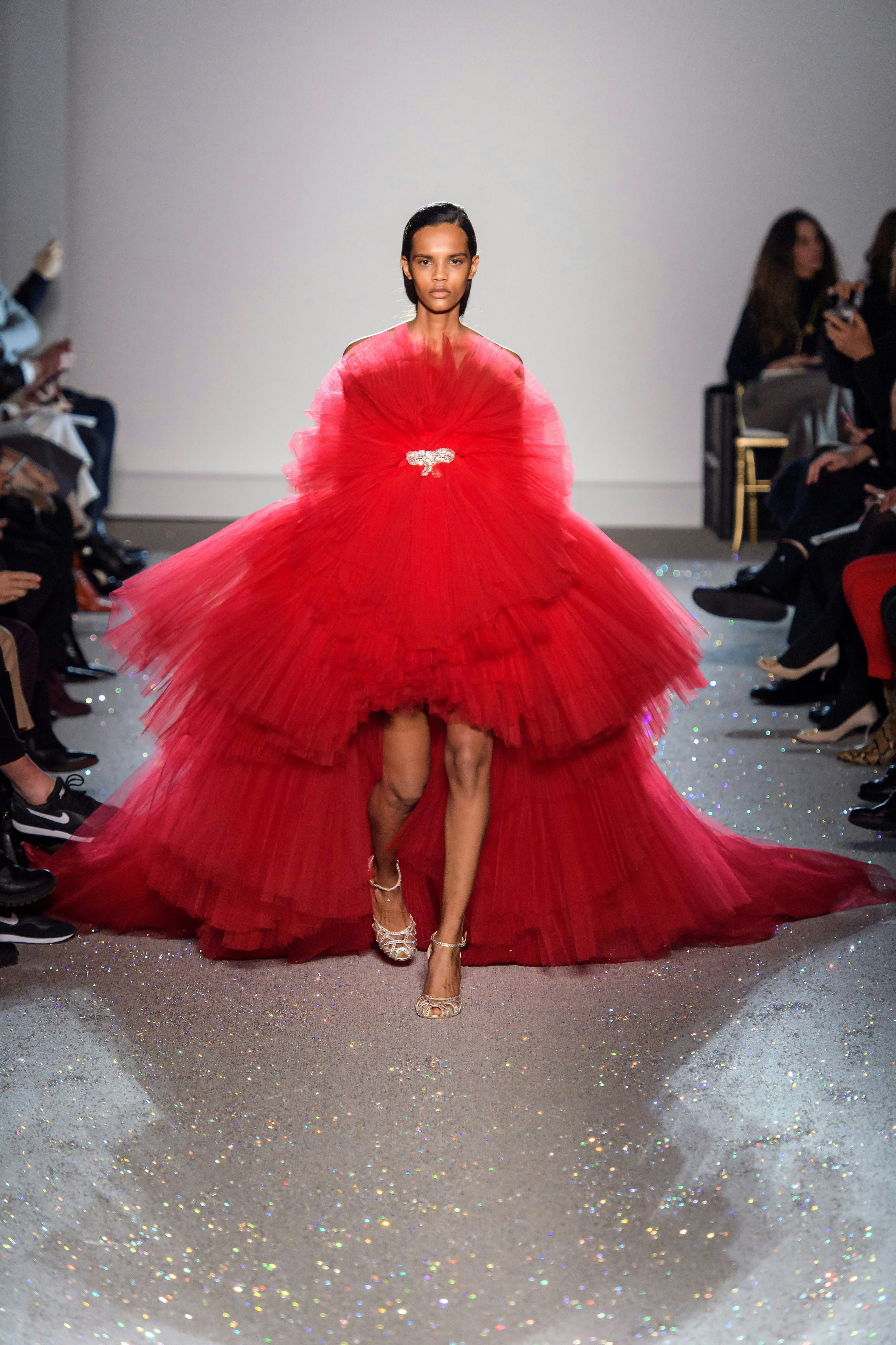 The 10 Best Runway Looks From Paris Couture Week Spring 2019