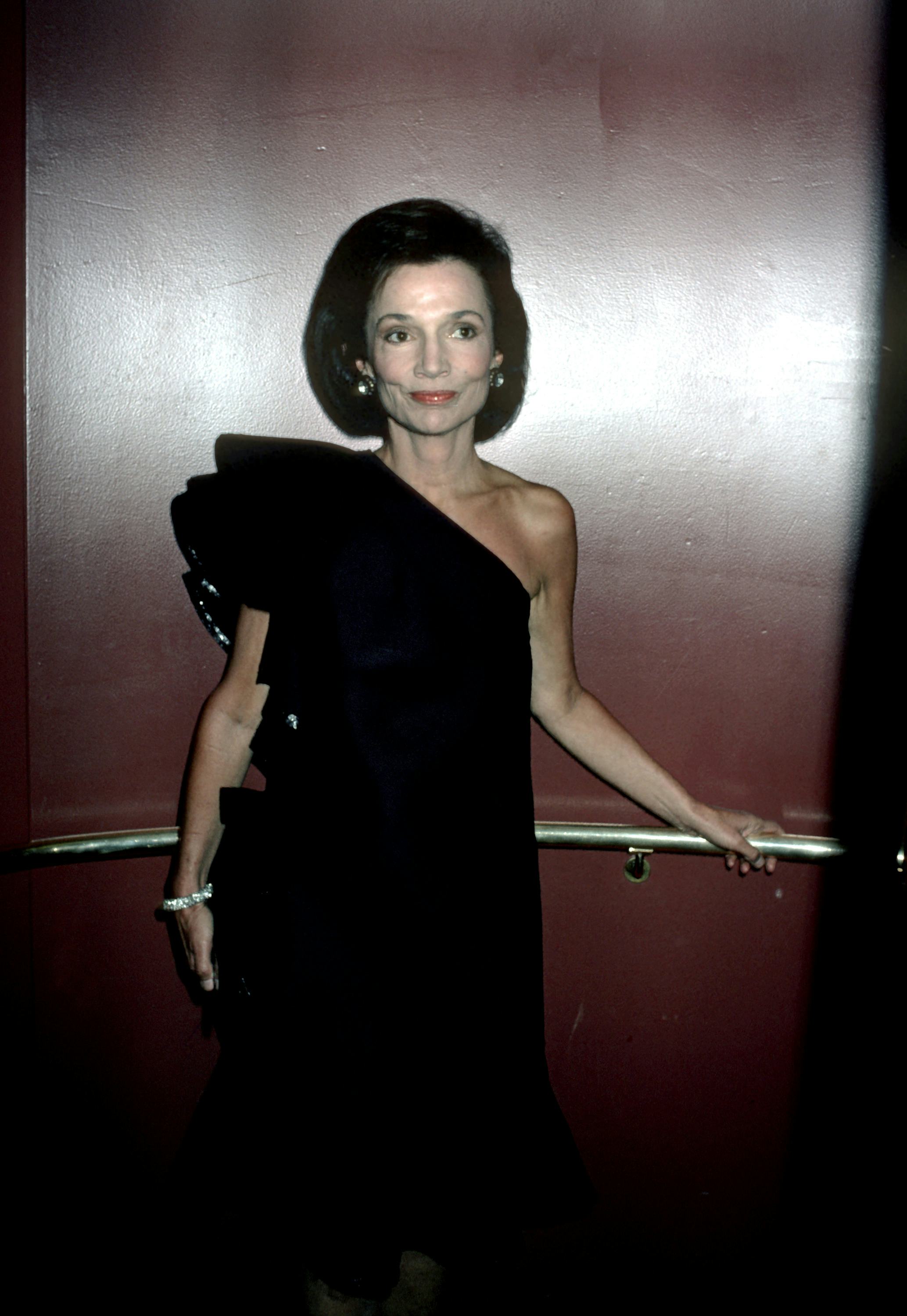 Lee Radziwill’s Best Style Moments: Timeless American Elegance in Pictures