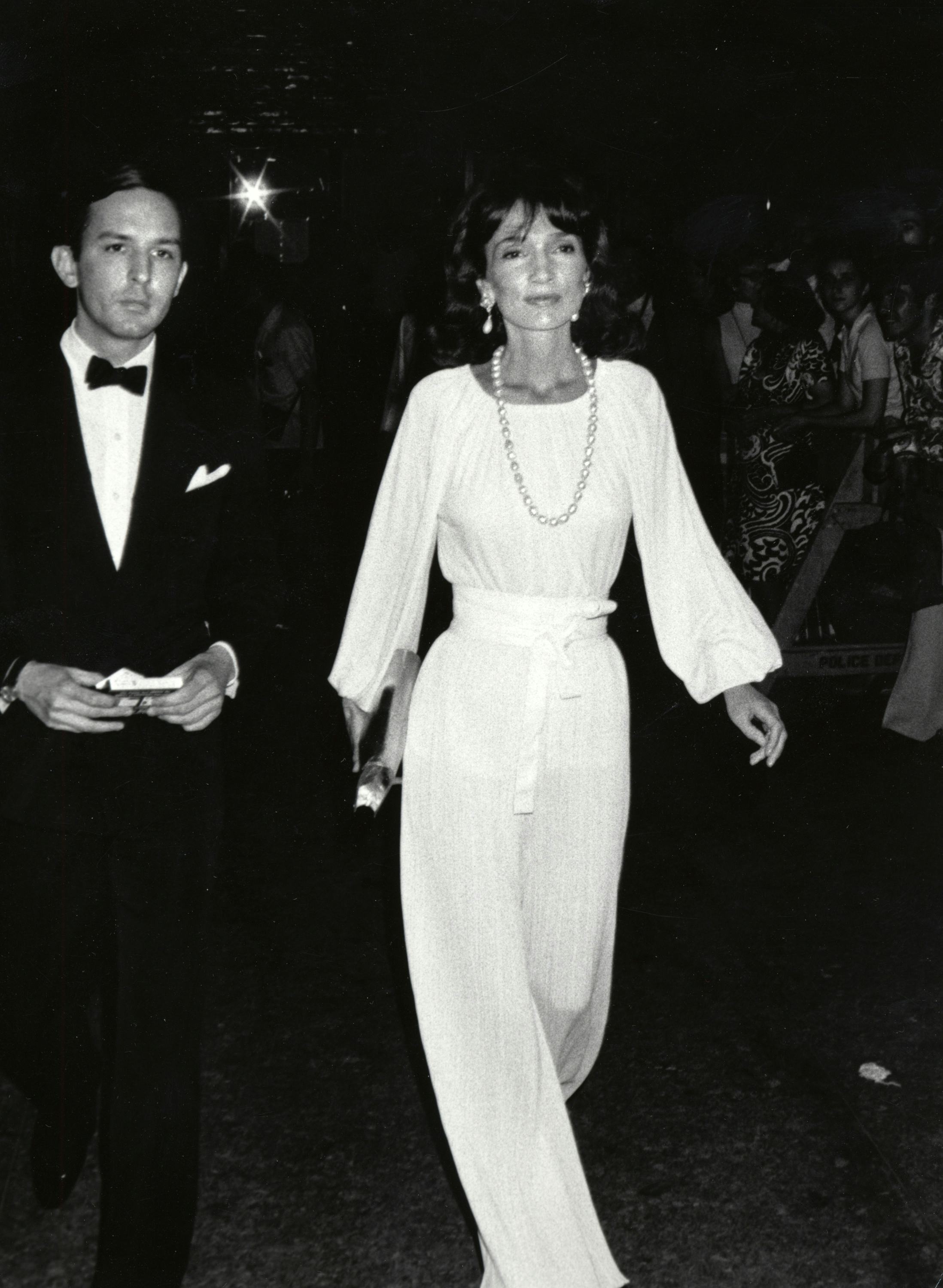Lee Radziwill’s Best Style Moments: Timeless American Elegance in Pictures