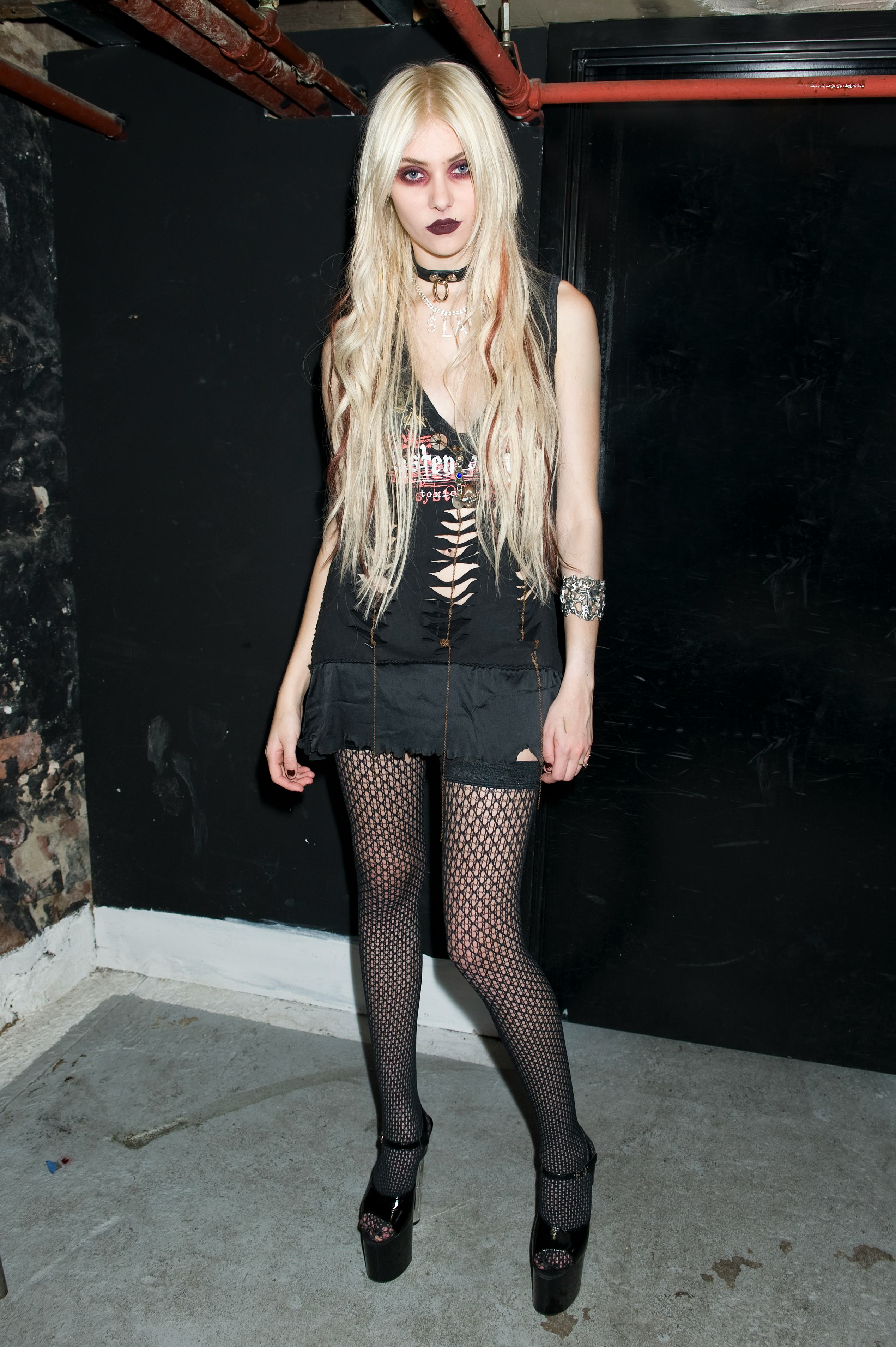 A Brief History of Celebrities Attempting to Be “Alt”