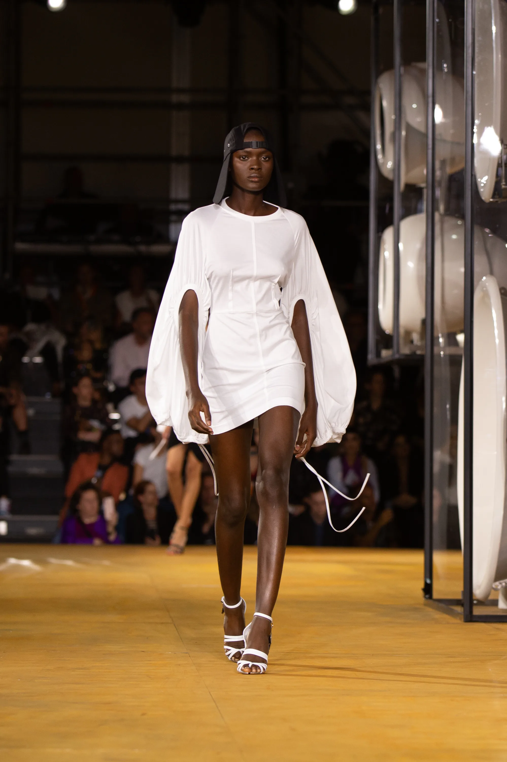 Burberry’s Spring 2020 Show Brings Out Today’s Supermodels For a ...