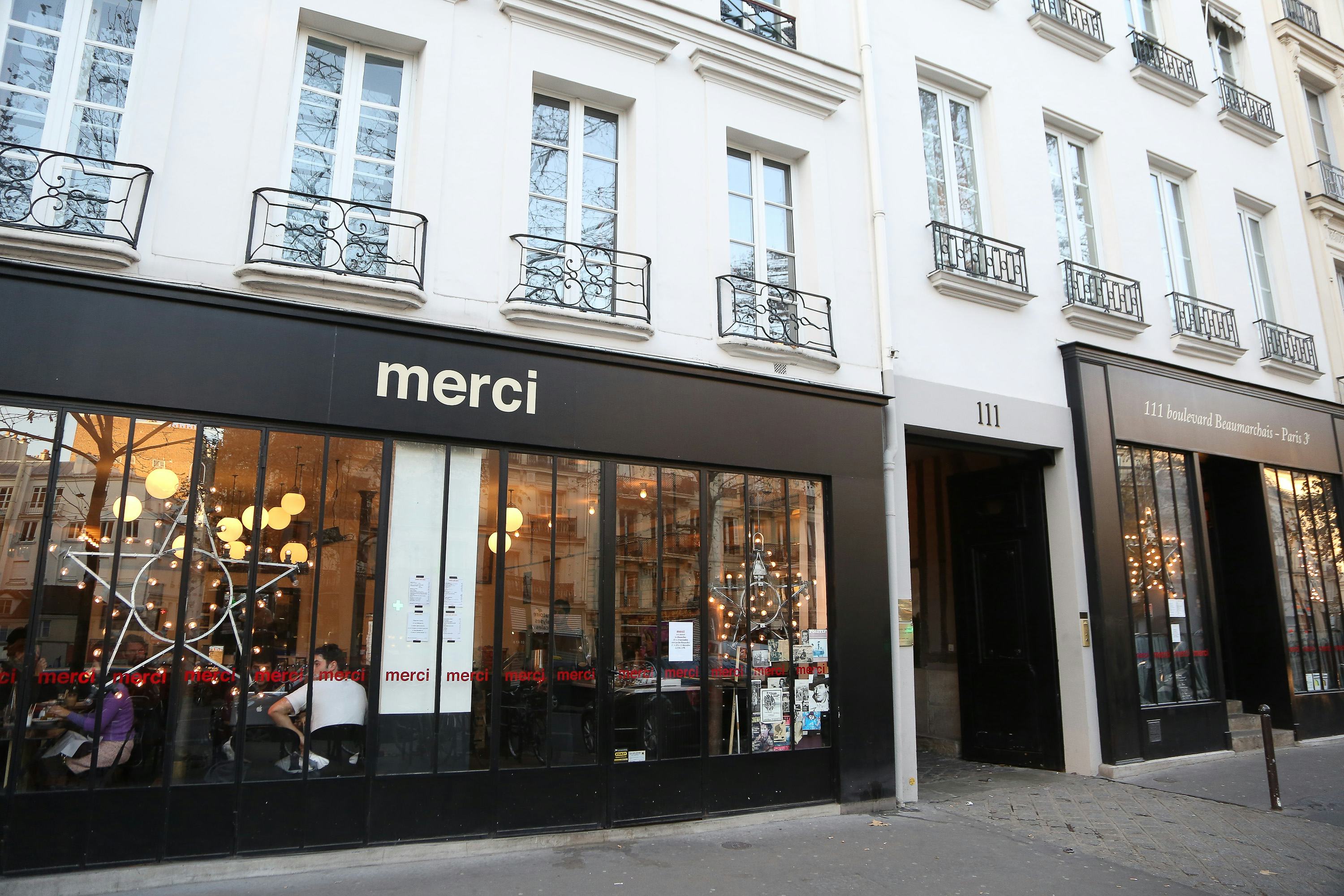 The Ultimate Guide to Visiting Paris