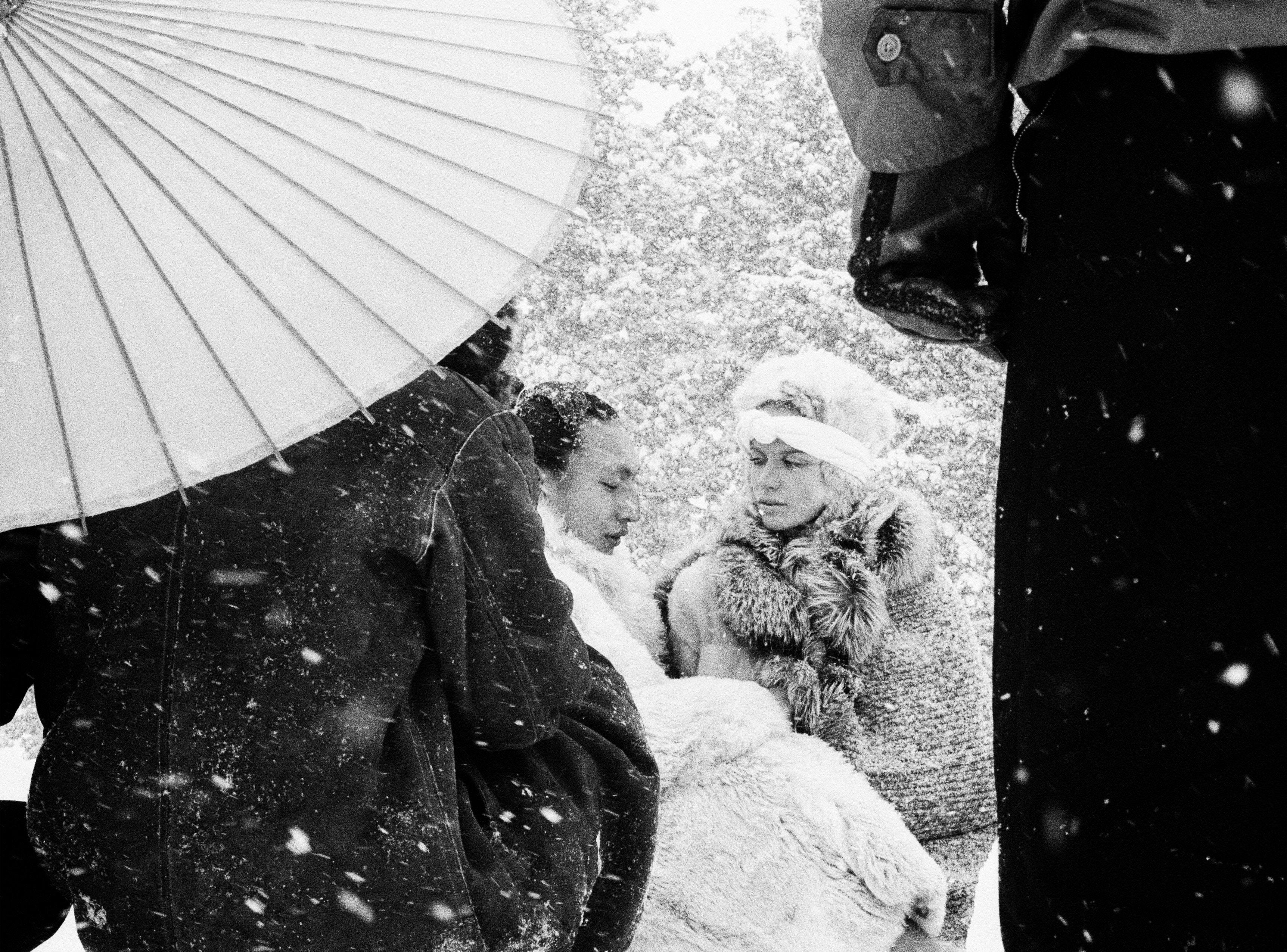 Richard Avedon Behind the Scenes: A Controversial Look at His Process