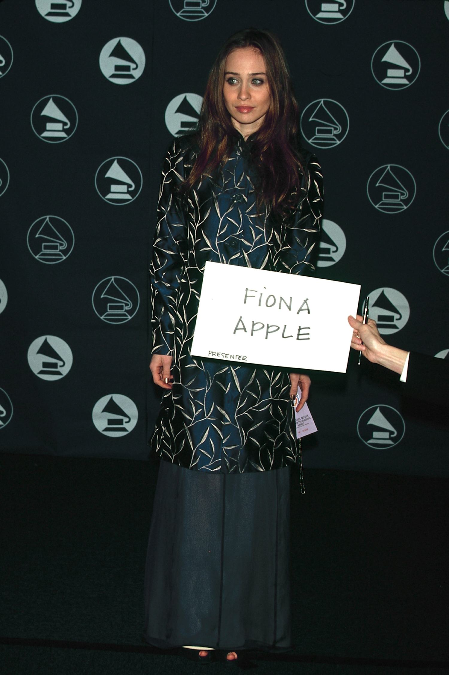 A Look Back at Fiona Apple’s Peak ’90s Style