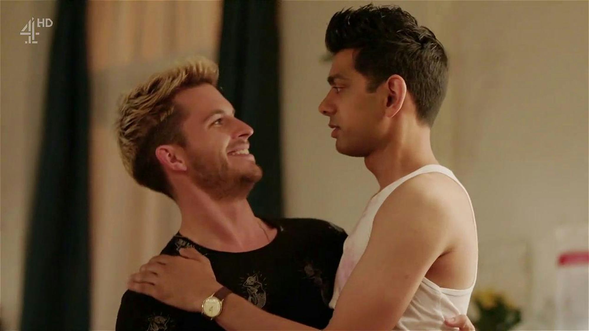 W TV Club: ‘Crashing’ is Phoebe Waller-Bridge’s Twisted Take on ‘Friends’