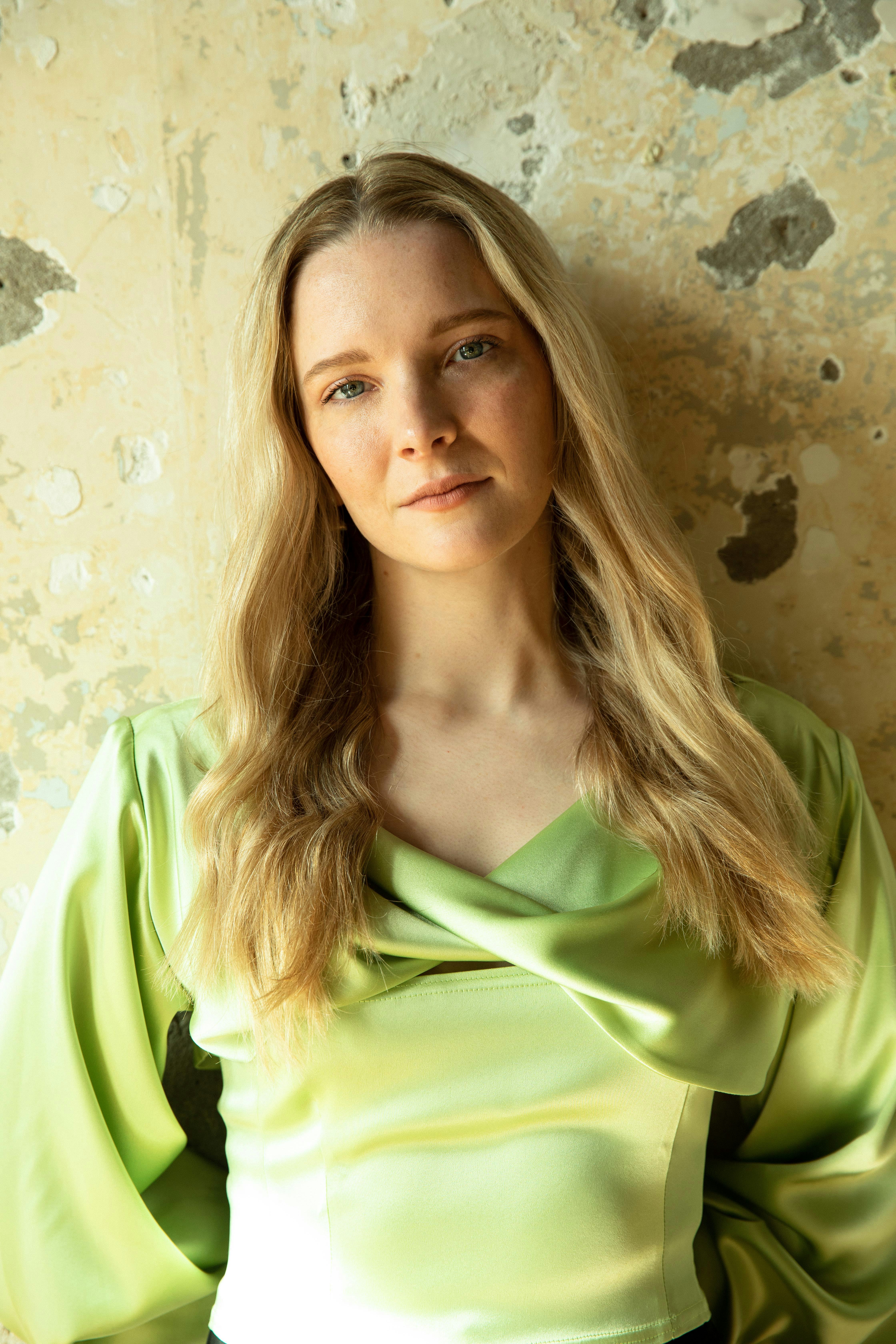 ‘Saint Maud’ Star Morfydd Clark Will Scare You All the Way to Hell