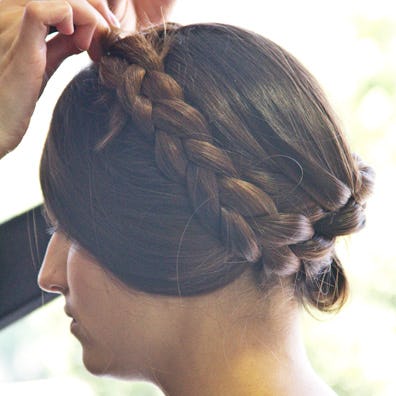 Spotlight: Get Gorgeous With A Braid Crown Hairstyle