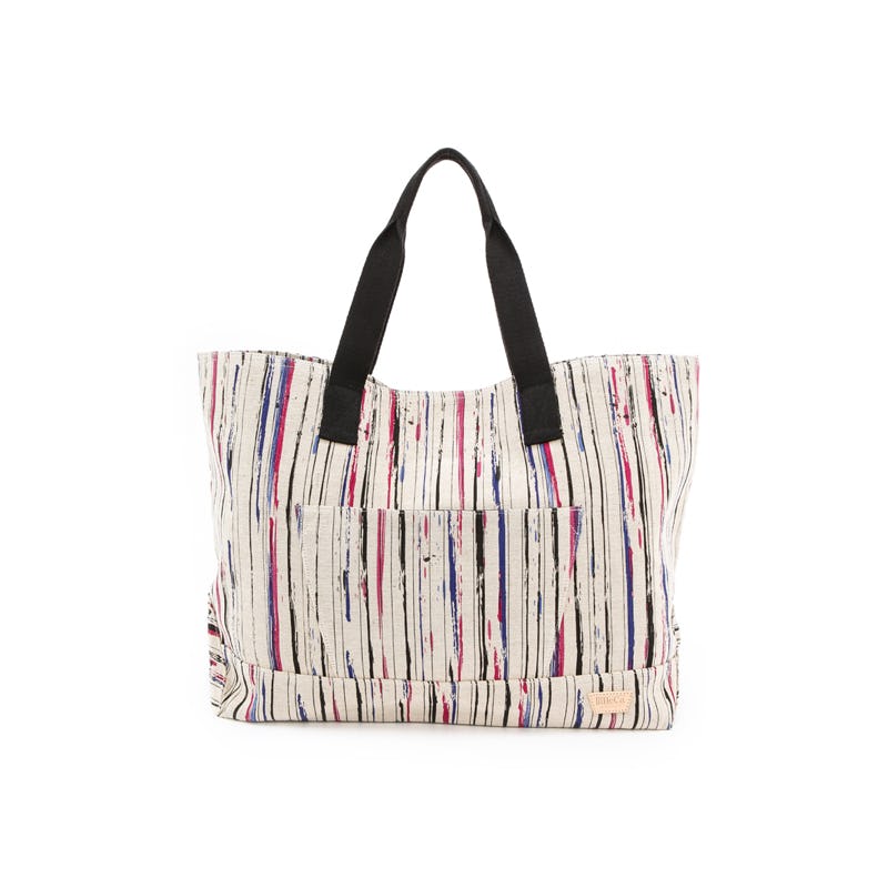 Make A Splash: 16 Bold Beach Totes