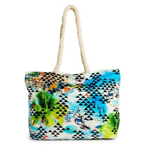 Make A Splash: 16 Bold Beach Totes