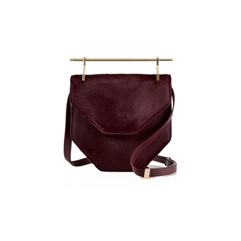 The Best Handbag Colors To Invest In This Season