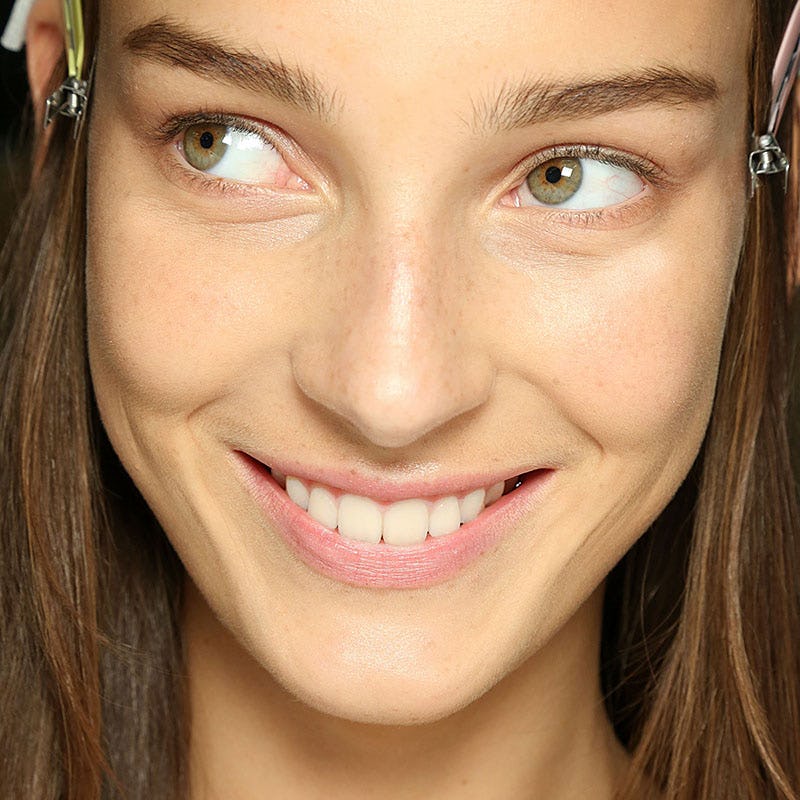 The Easiest Way To Get Incredible Cheekbones