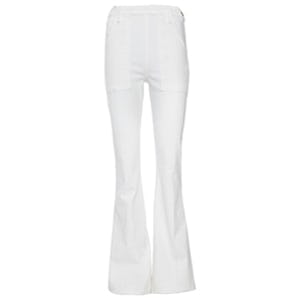 3 Ways To Style White Summer Jeans