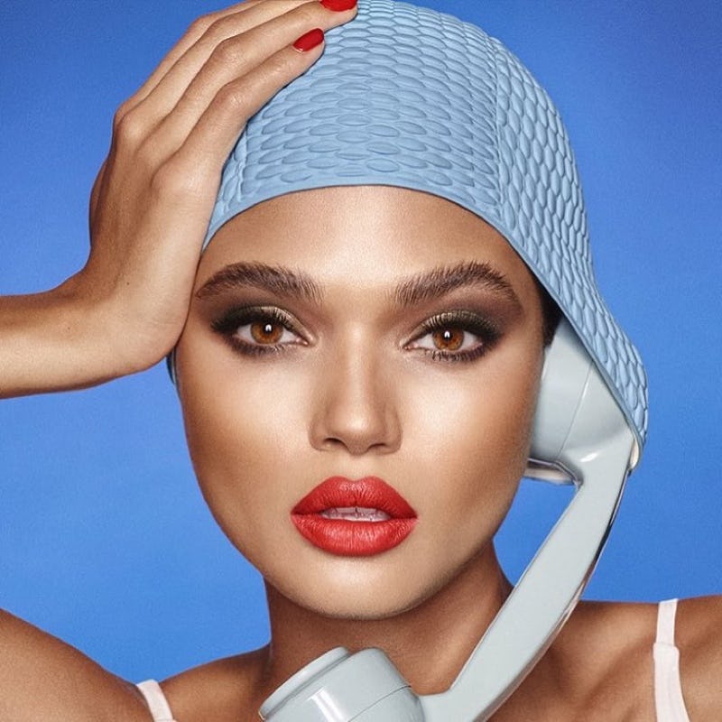 Hot-Weather Makeup Colors You Should Know About