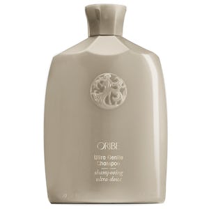 Read This Before Coloring Your Curly Hair