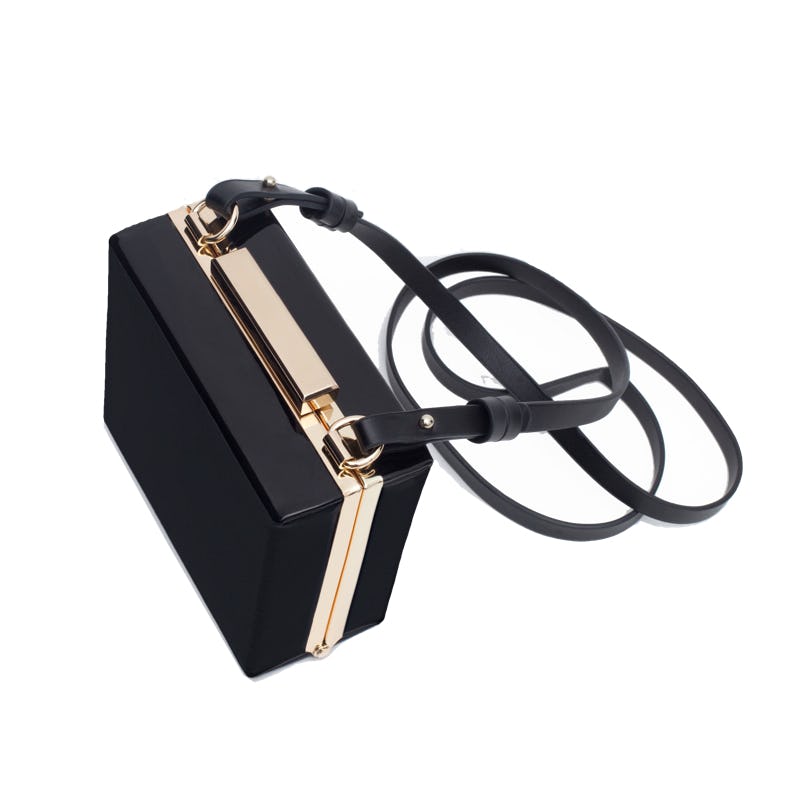 The Handbag Every Fashion Girl Owns Right Now