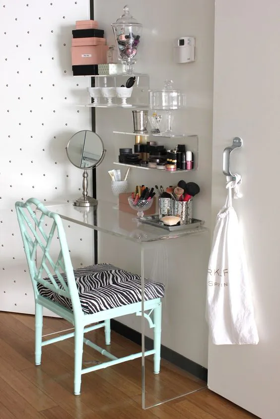 Genius Ways To Organize Everything In Your Vanity